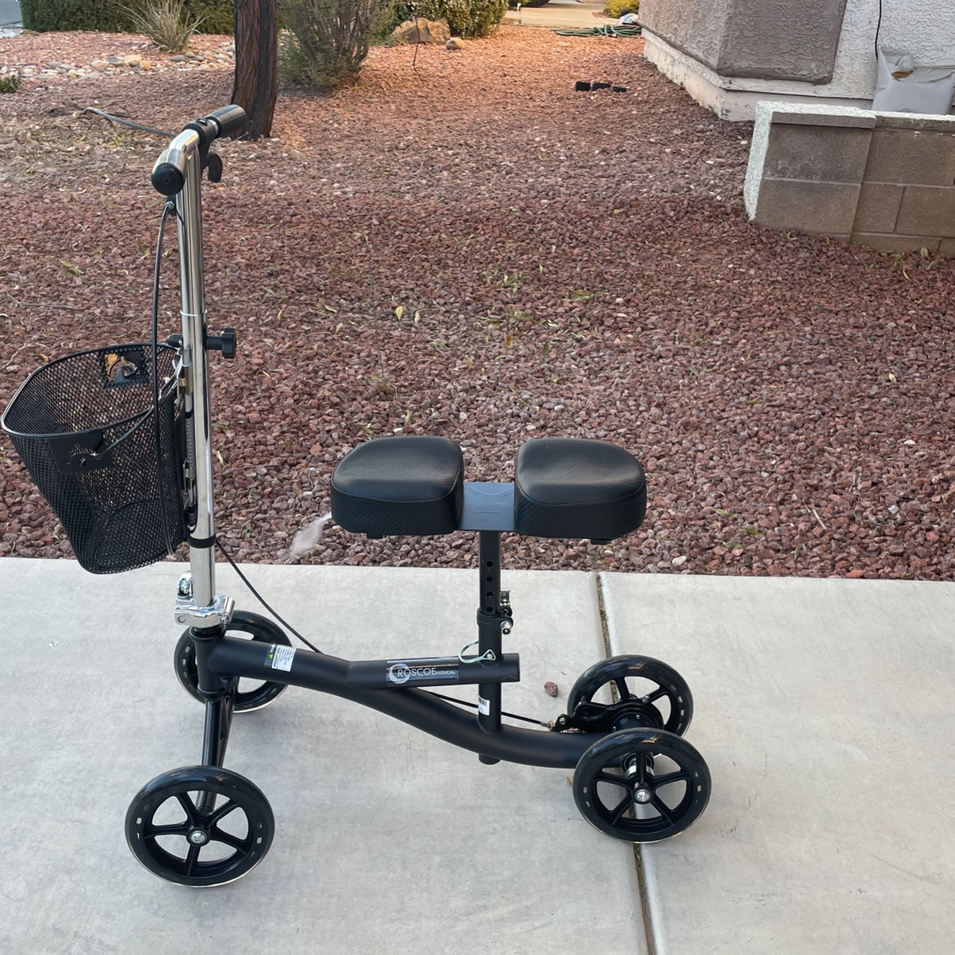 Roscoe Knee Scooter