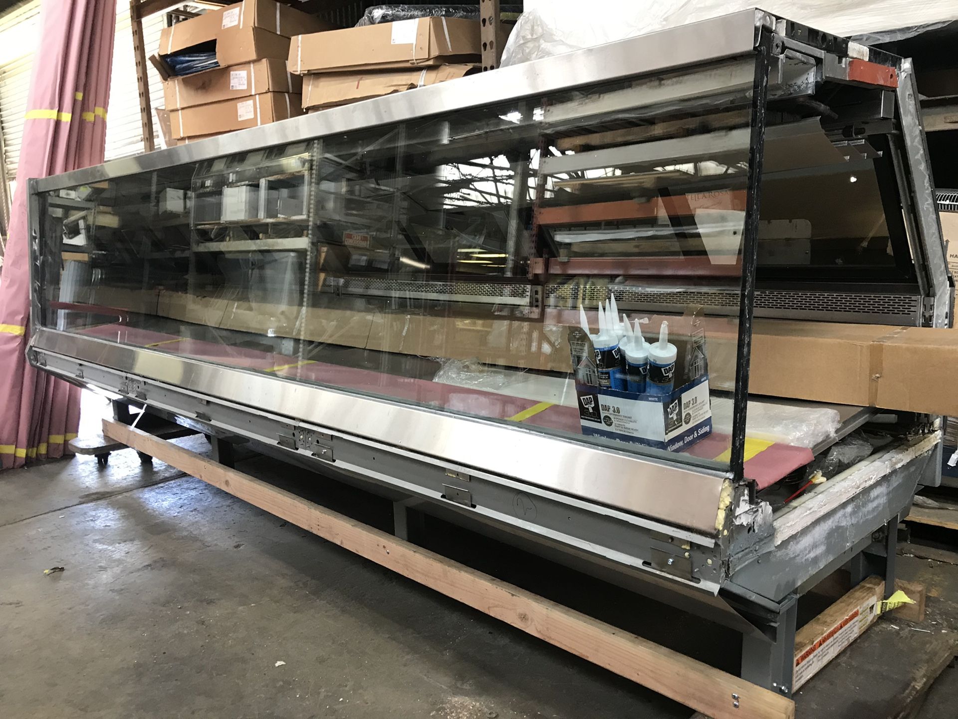 Meat case Hussmann 2009 for Sale in Los Angeles, CA - OfferUp