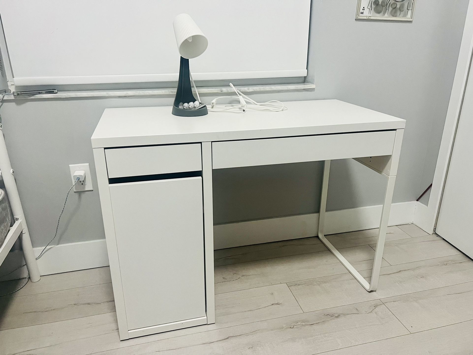 Ikea MICKE Desk for Sale in Miami FL OfferUp