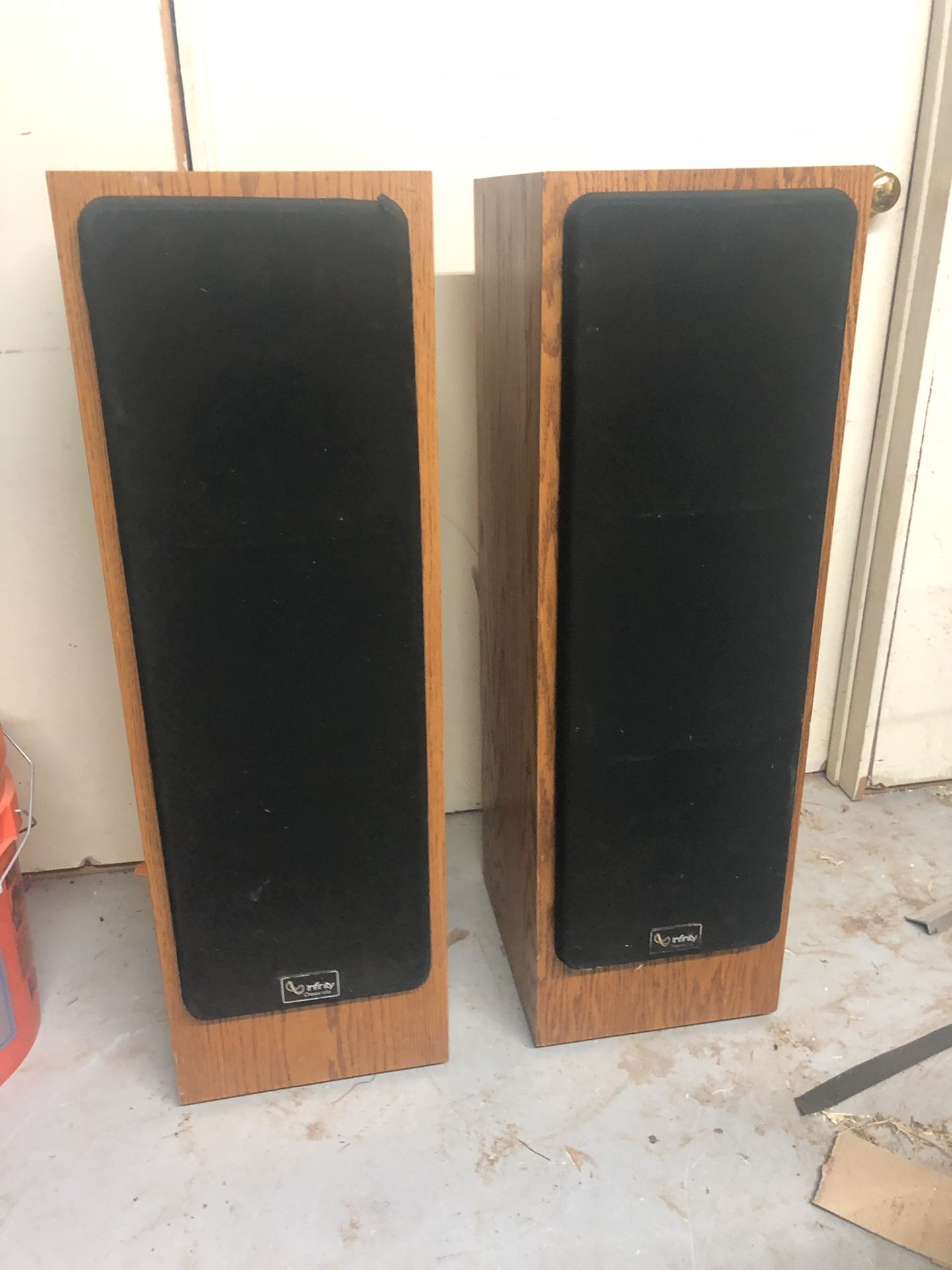 Infinity Crescendo CS 3007 Tower Speakers for Sale in Glendale, AZ ...