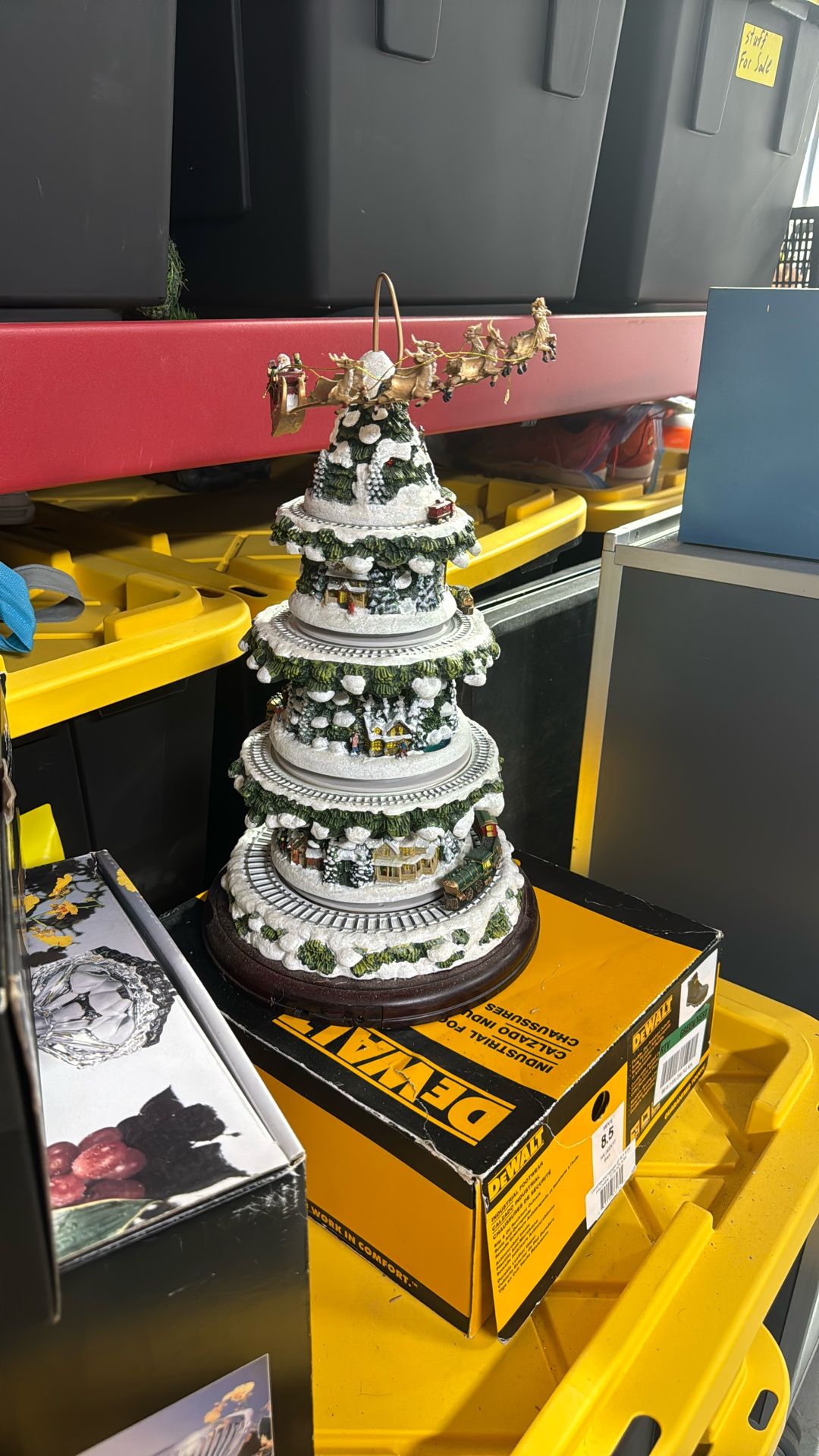 Christmas Tree for Sale in Canyon Country, CA - OfferUp