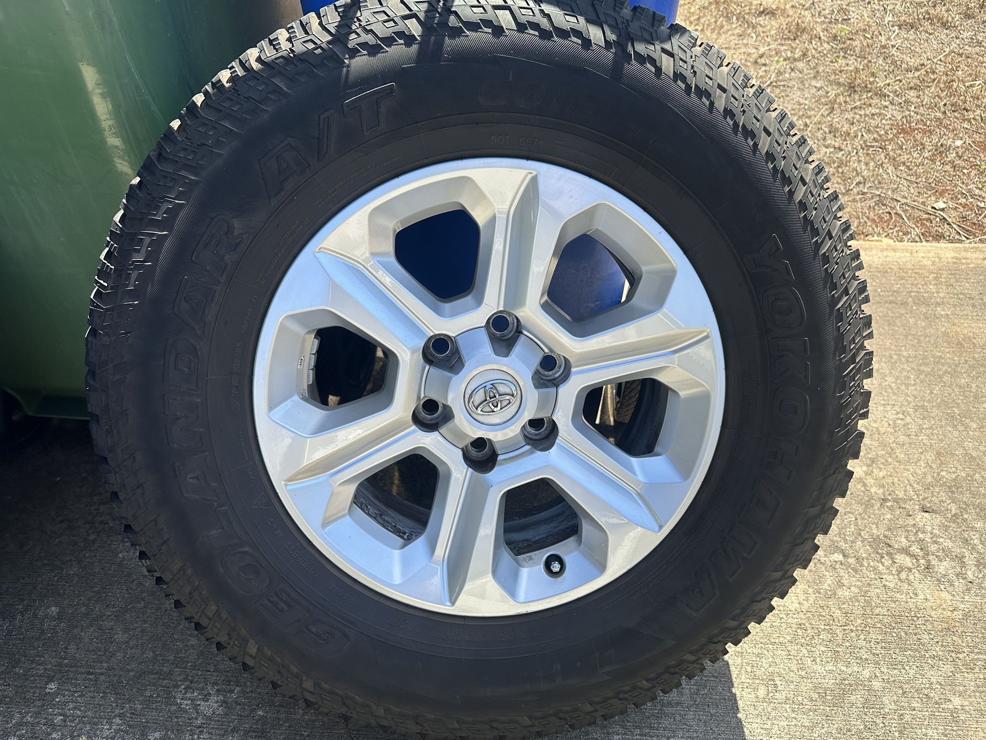 4x Toyota Snowflake Rims N Tires for Sale in Waipahu, HI - OfferUp
