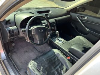 2006 Infiniti G35 Interior