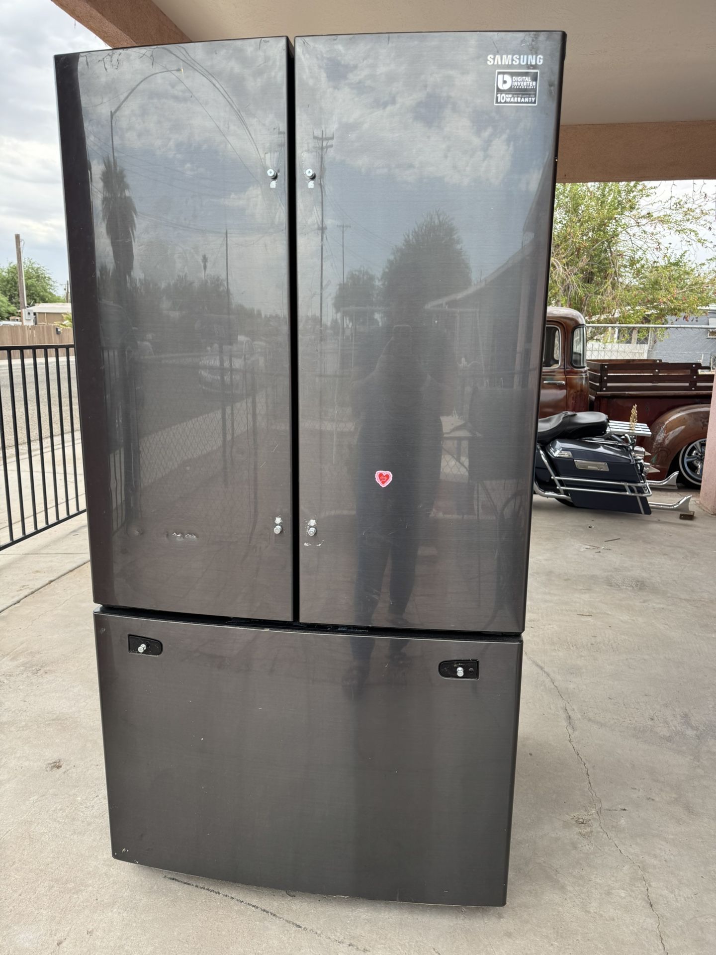 Free Refrigerator for Sale in El Centro, CA - OfferUp