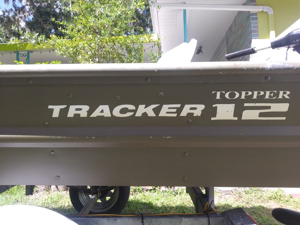 Tracker 12 Ft Aluminum Jon Boat ,Trailer and Motor for Sale in New Port ...