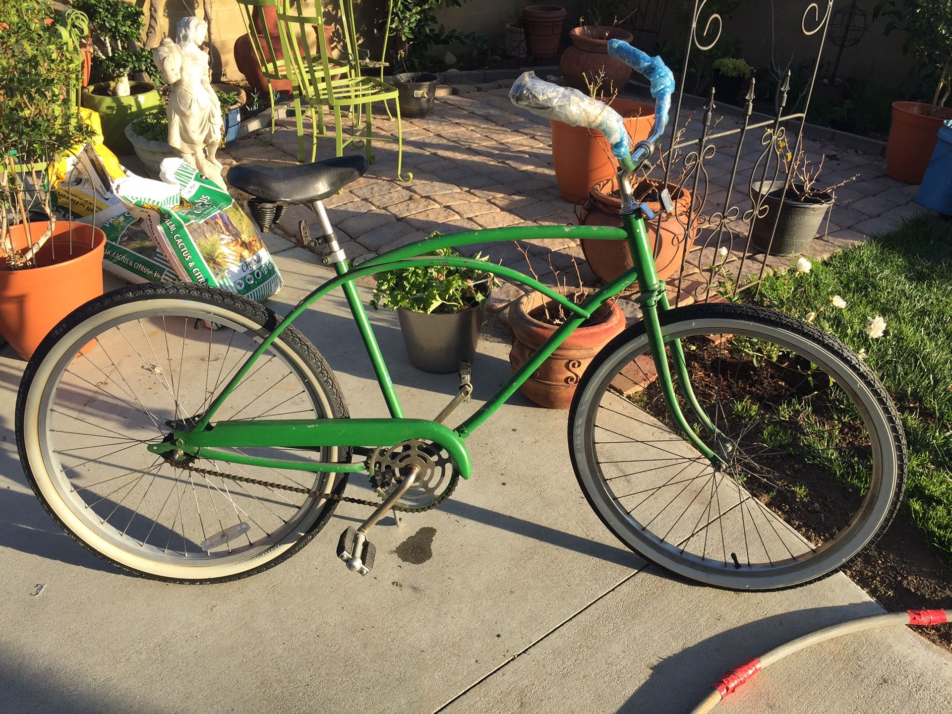 USA VINTAGE 26” BEACH CRUISER BIKE! for Sale in Upland, CA - OfferUp