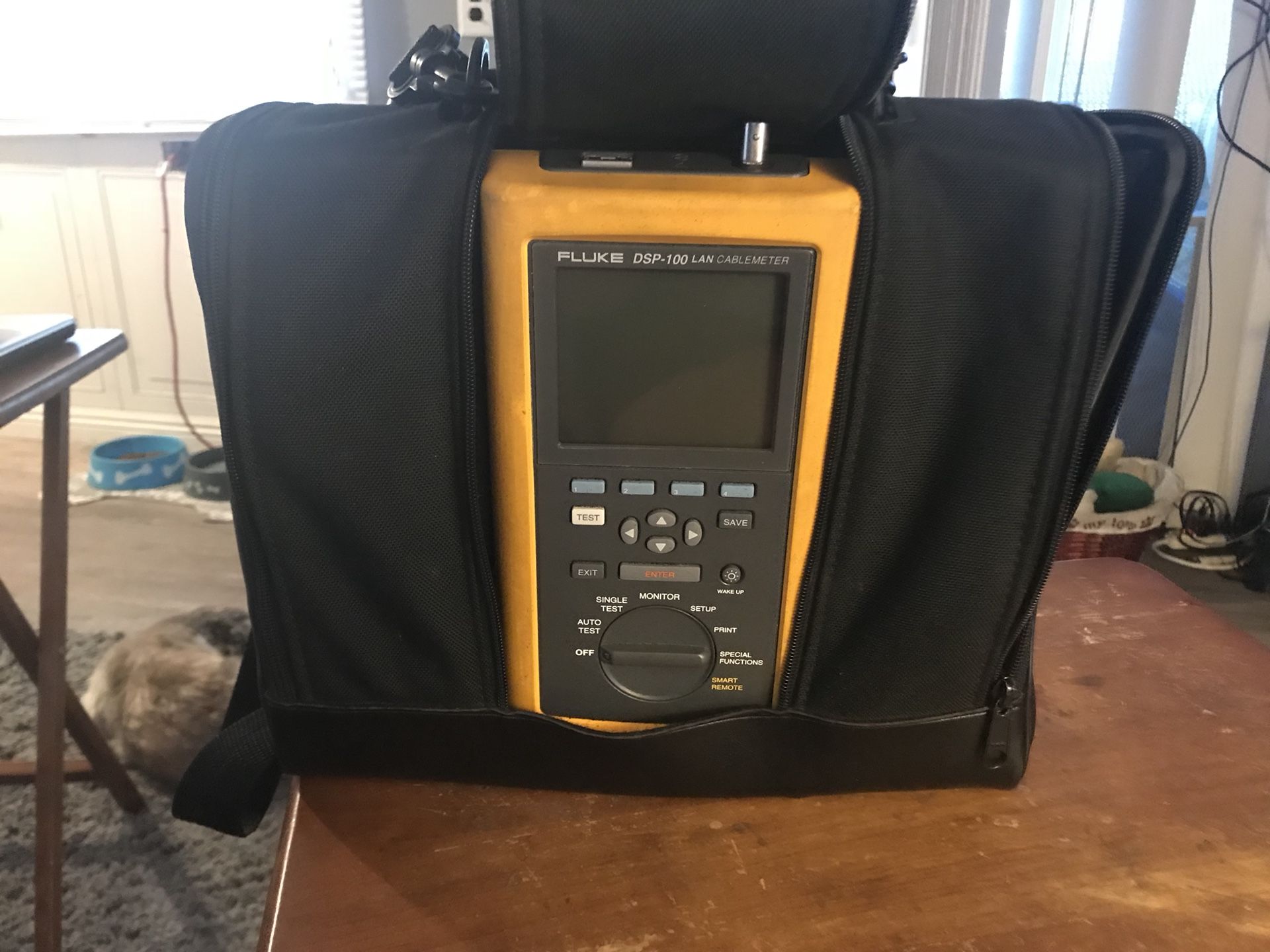 Fluke DSP-100 LAN Cable Meter for Sale in Hemet, CA - OfferUp