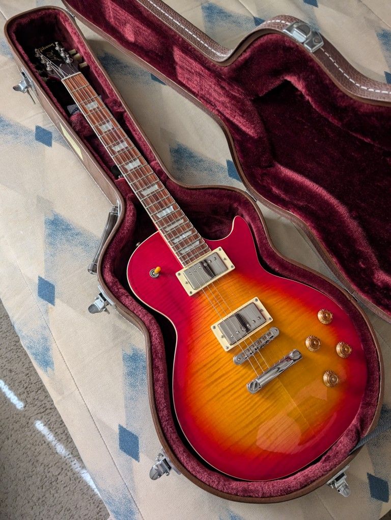 Chibson Les Paul Flametop for Sale in Lomita, CA - OfferUp