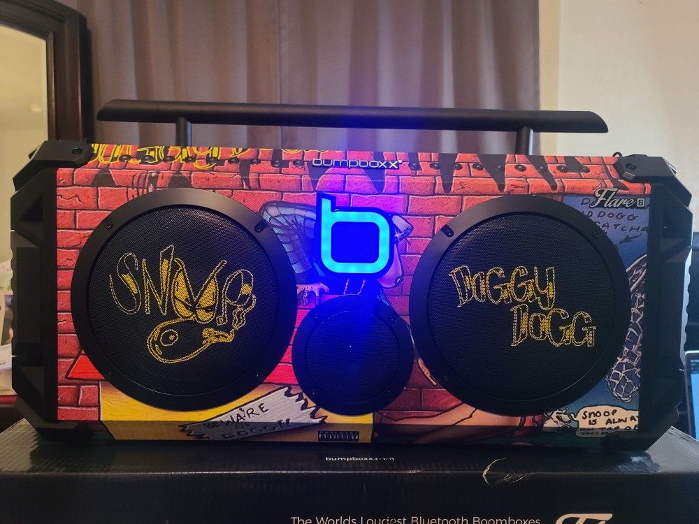 Brand New Unopened Snoop Dogg BumpBoxx Flare8 Boombox for Sale in ...