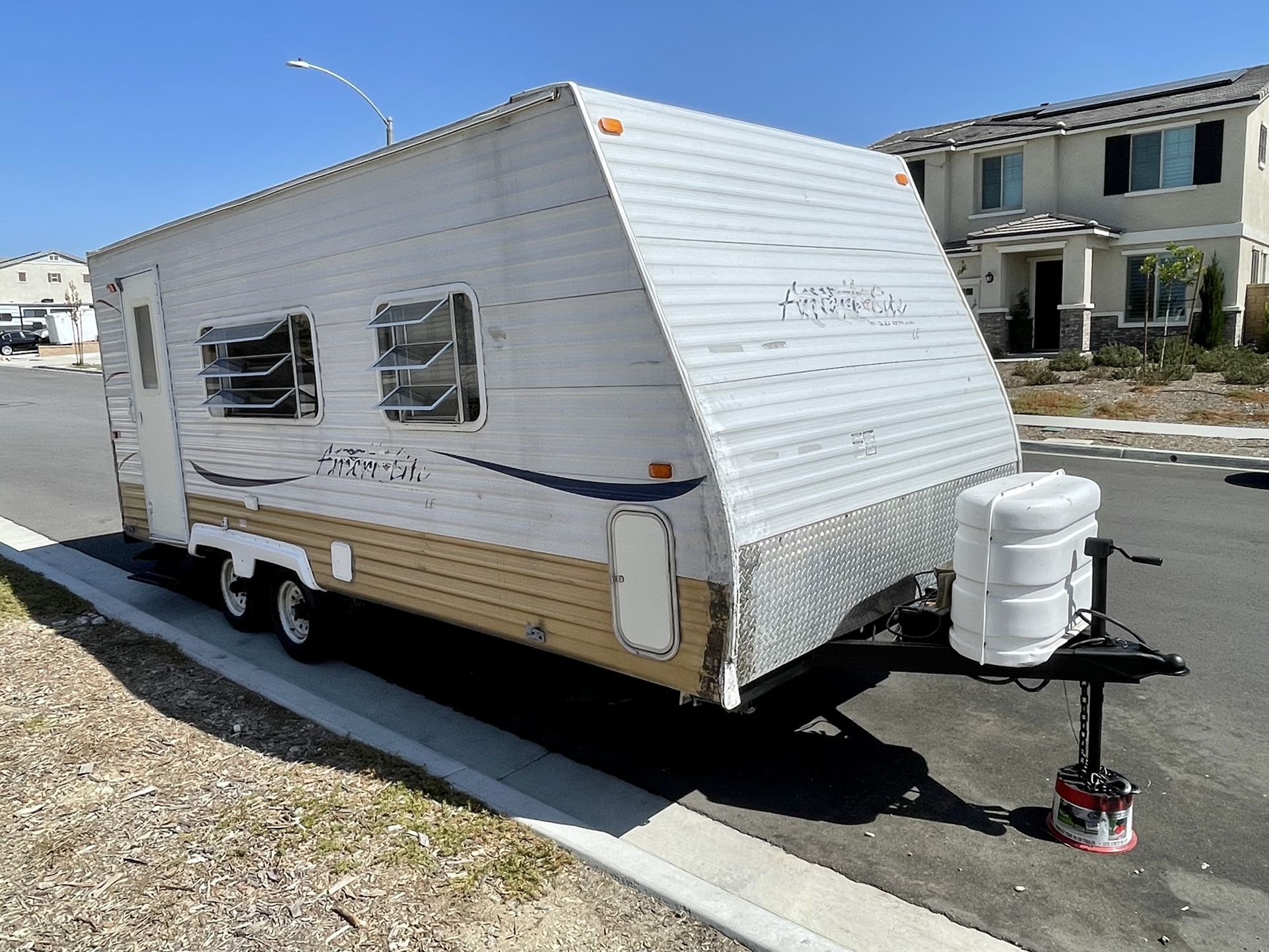 NEED GONE ASAP! 2004 American-lite By Gulfstream 21ft Travel Trailer ...
