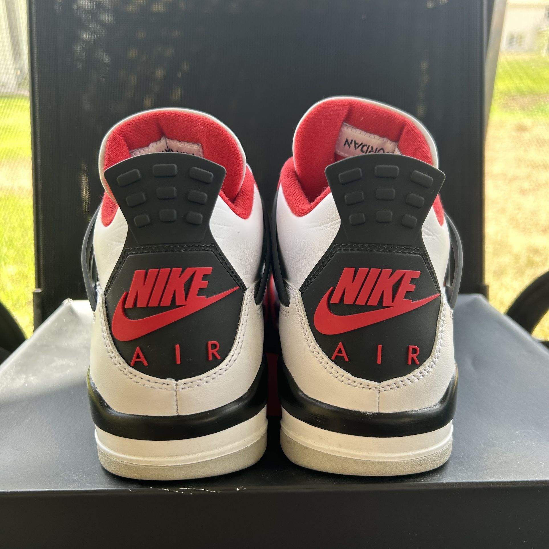 Jordan 4 Fire Red Size 9.5 for Sale in Kissimmee, FL - OfferUp