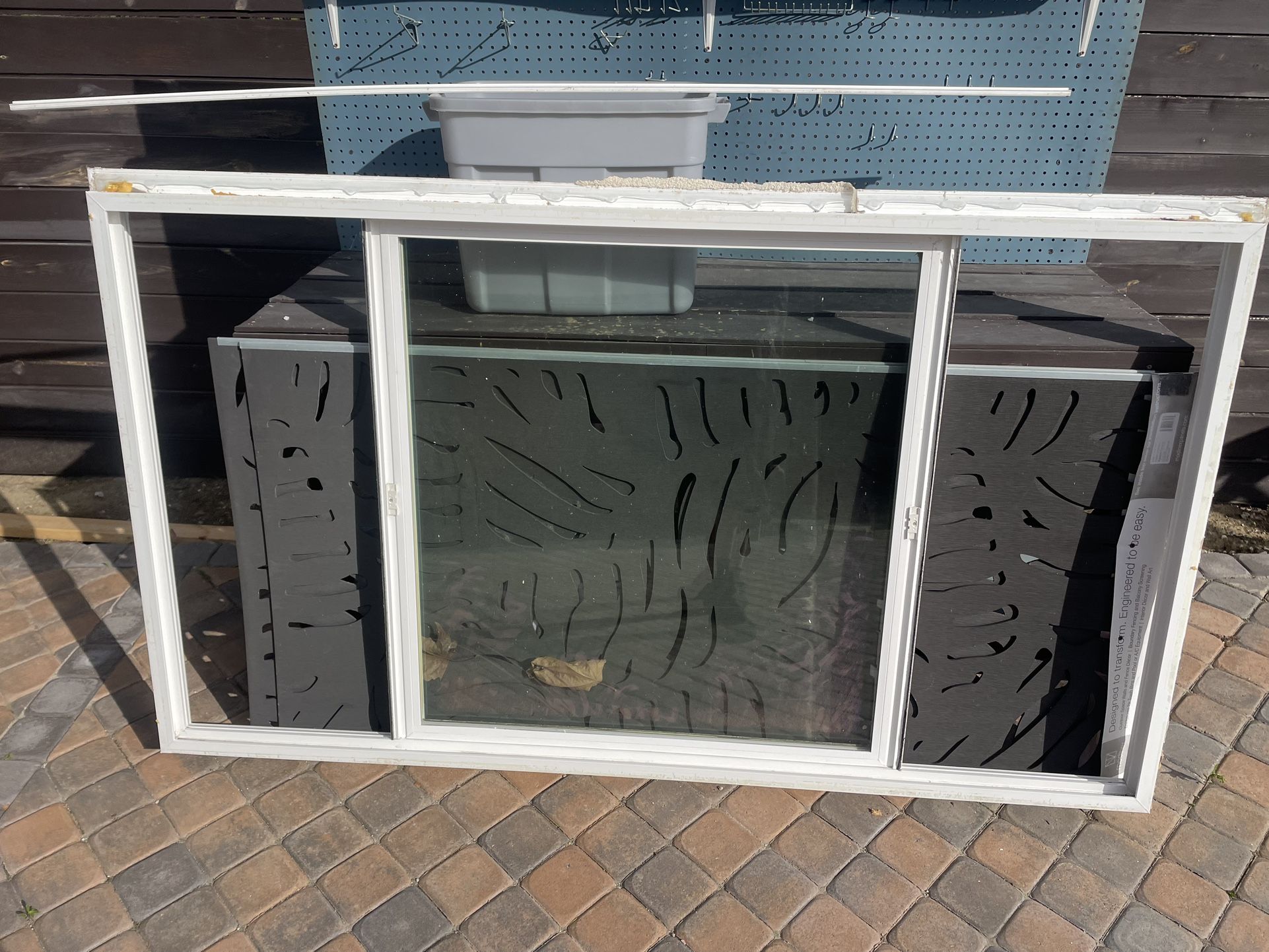 Milgard Window Along With Blinds for Sale in San Juan Capistrano, CA ...