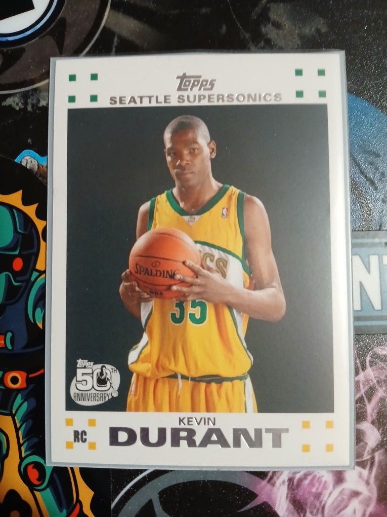 Kevin Durant TOPPS Rookie Card!!! $20 (OBO) for Sale in Redmond, WA ...
