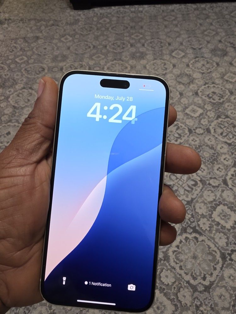 Iphone 15 PLUS - UNLOCKED for Sale in Richardson, TX - OfferUp
