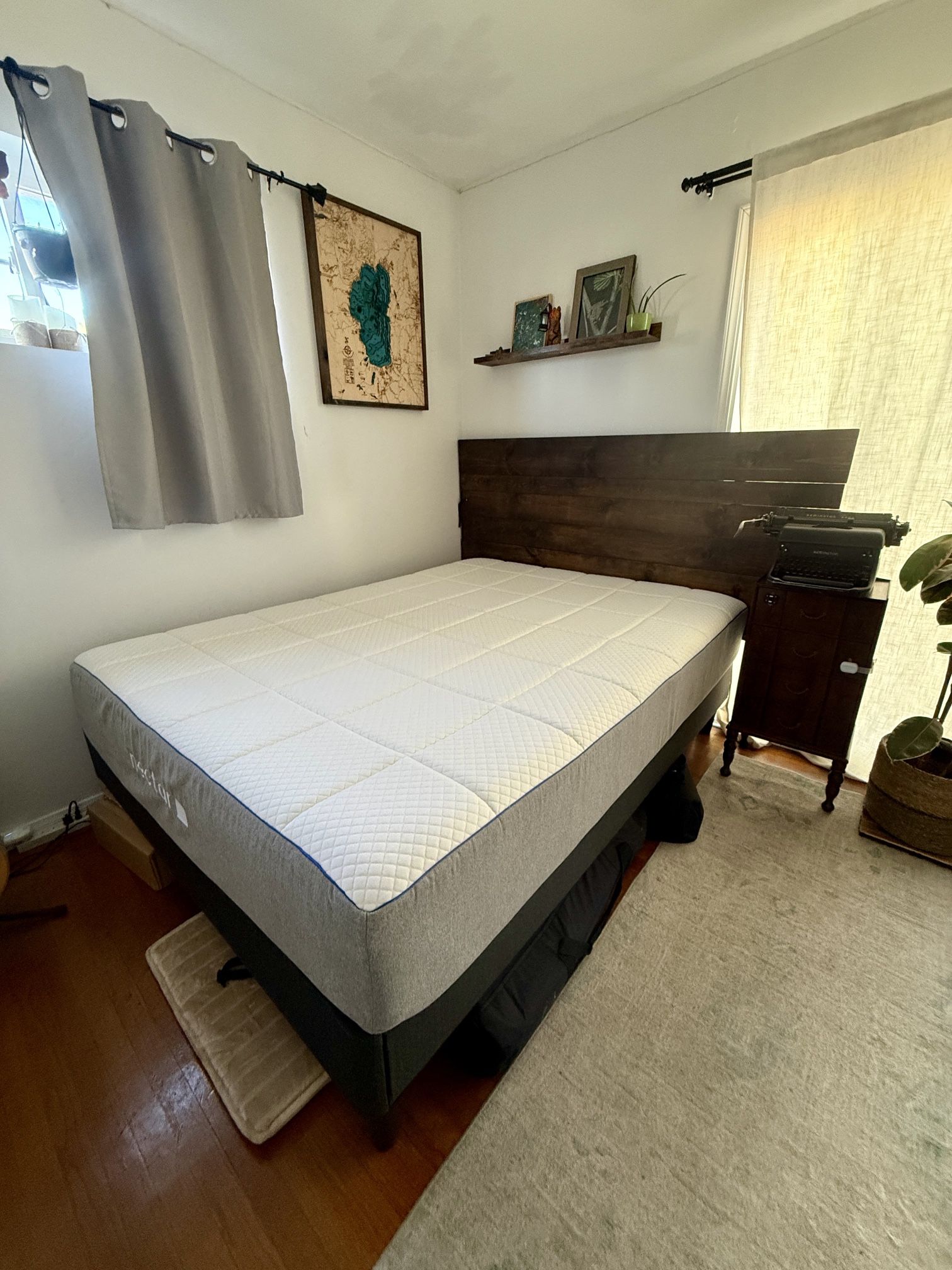 Nectar Queen Memory Foam Mattress Great Condition + Frame & Wood Made ...