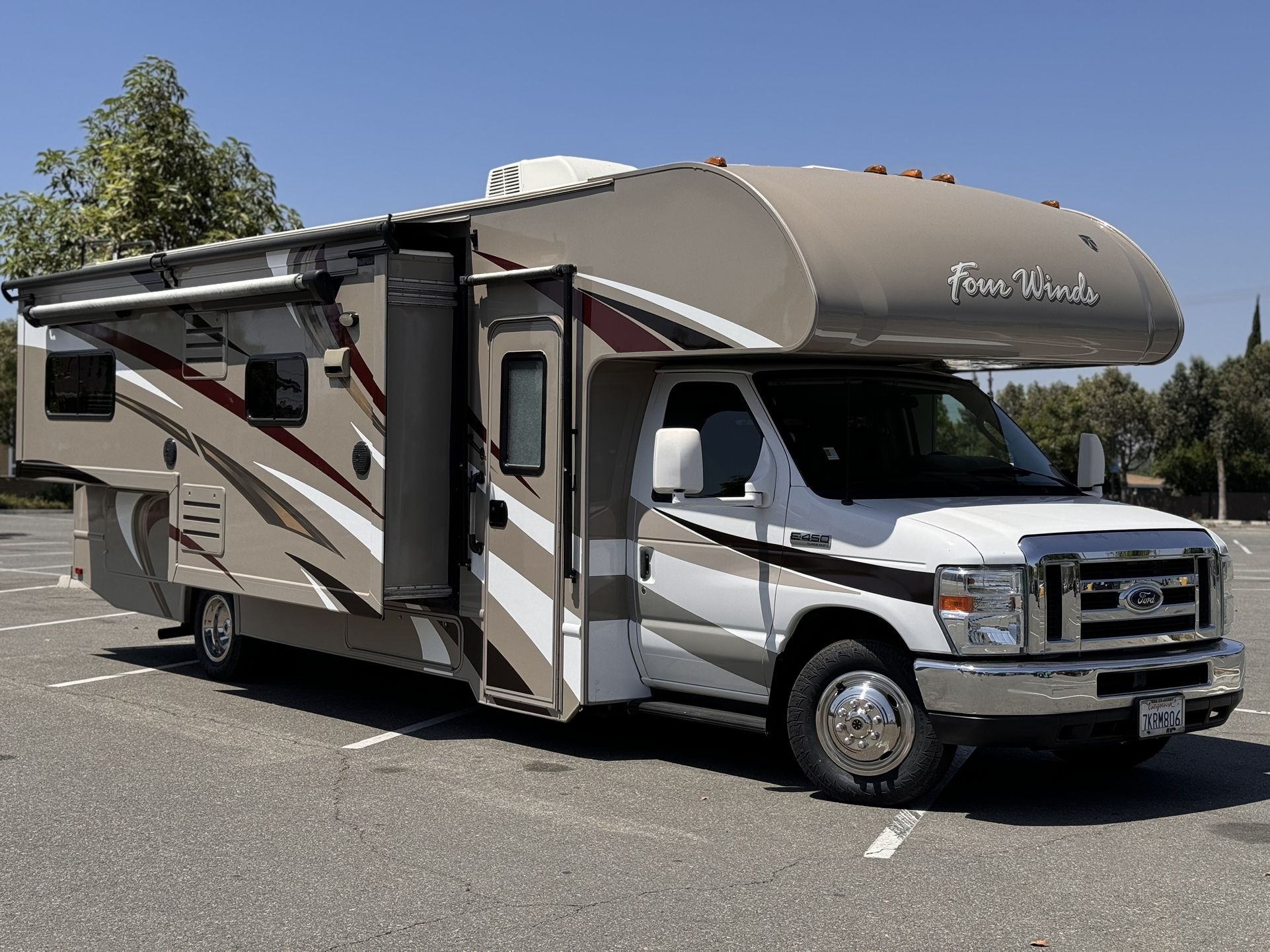 2015 Thor Motor Coach Four Winds 28F for Sale in Riverside, CA - OfferUp