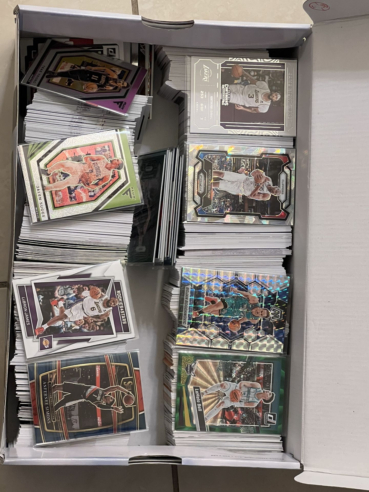 Box Of Random Basketball Cards for Sale in Los Angeles, CA - OfferUp