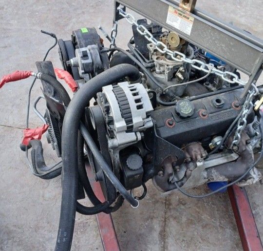 Chevy 4.3 V6 Vortex 1993 Engine for Sale in North Las Vegas, NV - OfferUp