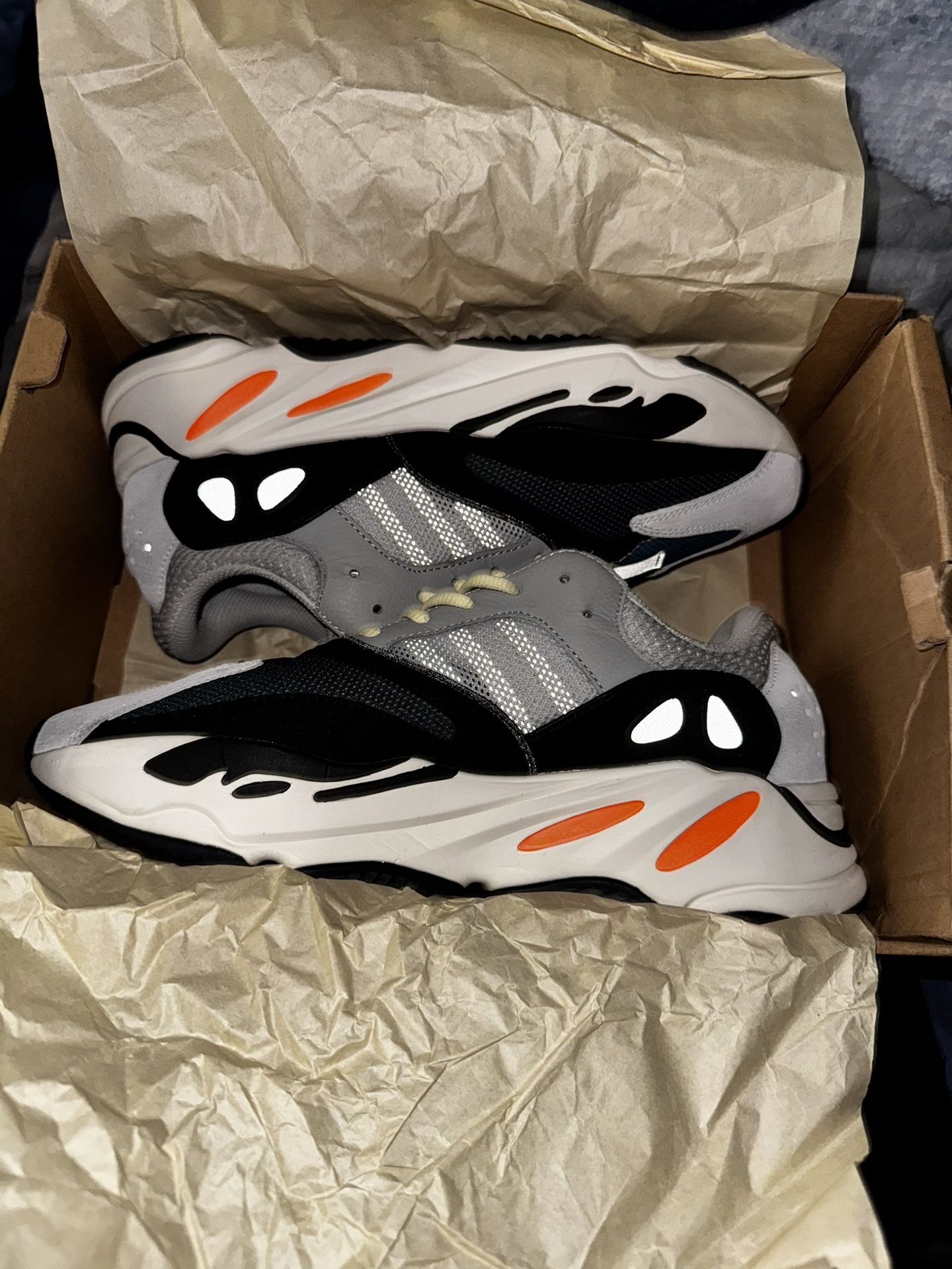 adidas Yeezy Boost 700 Wave Runner for Sale in Tacoma, WA - OfferUp