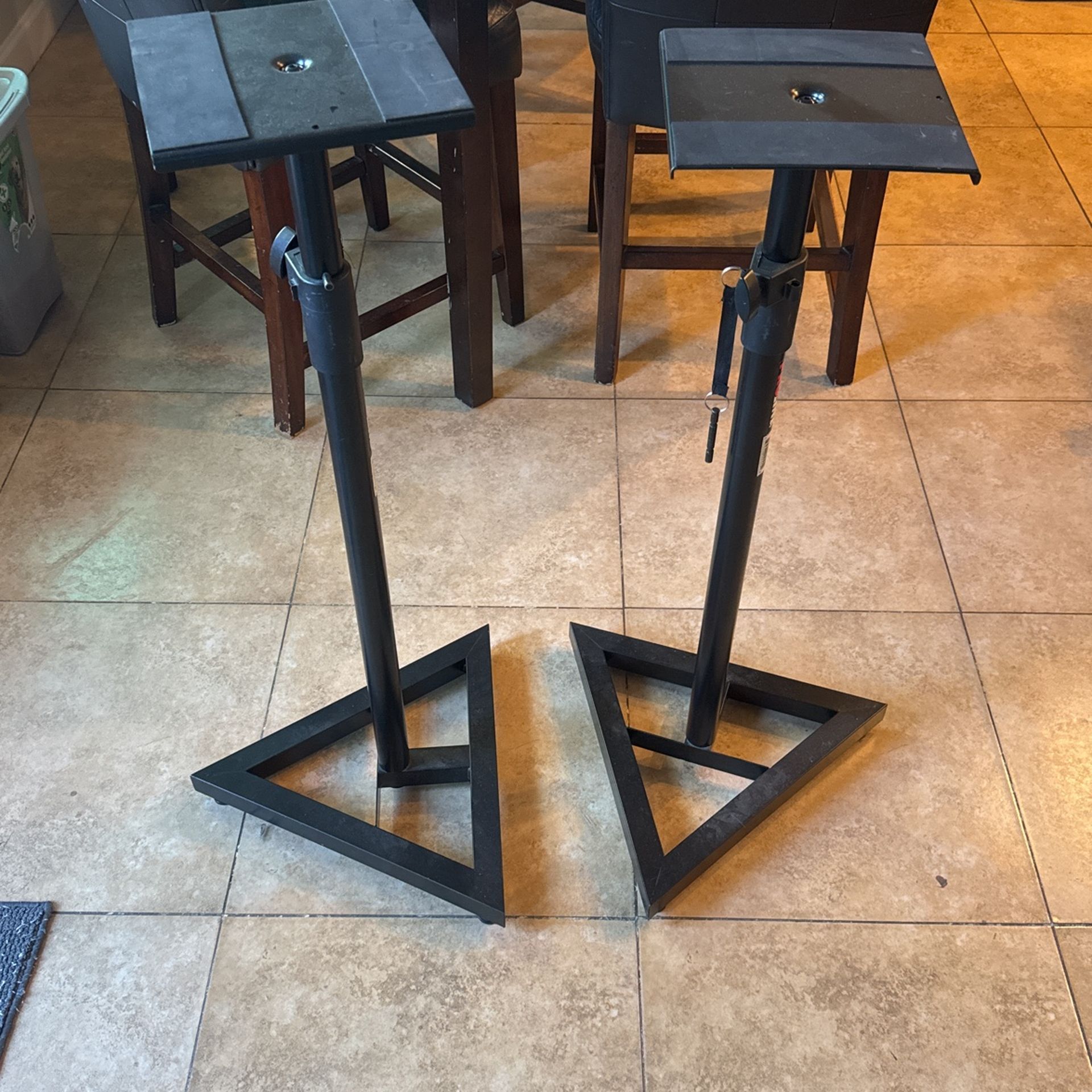 PRO LINE Monitor stands for Sale in Scottsdale, AZ - OfferUp