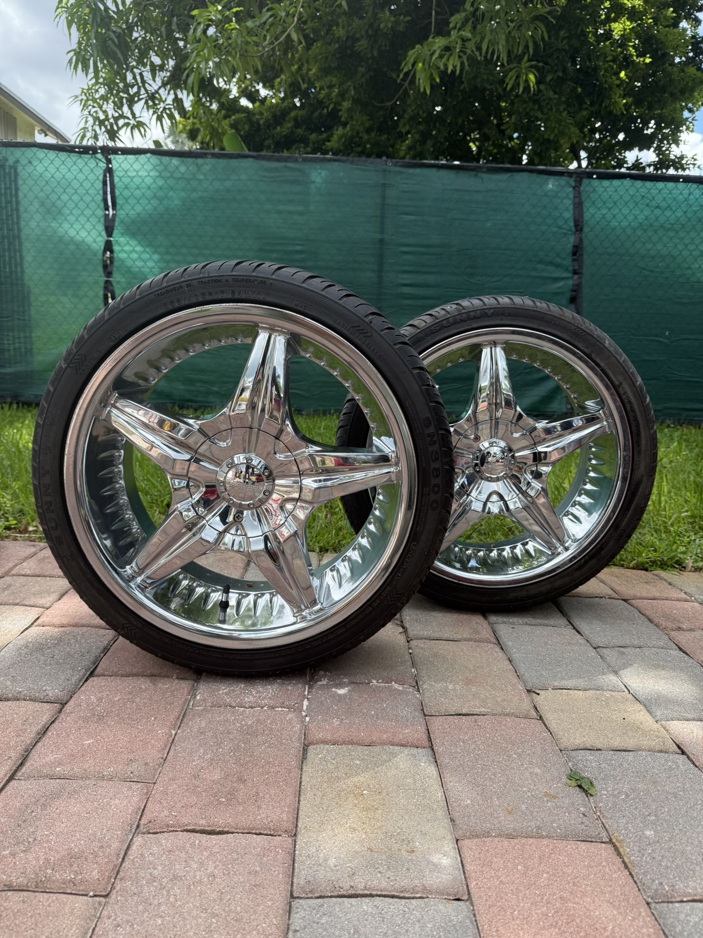 AKUZA Chrome Wheels + Tires for Sale in Fort Lauderdale, FL - OfferUp