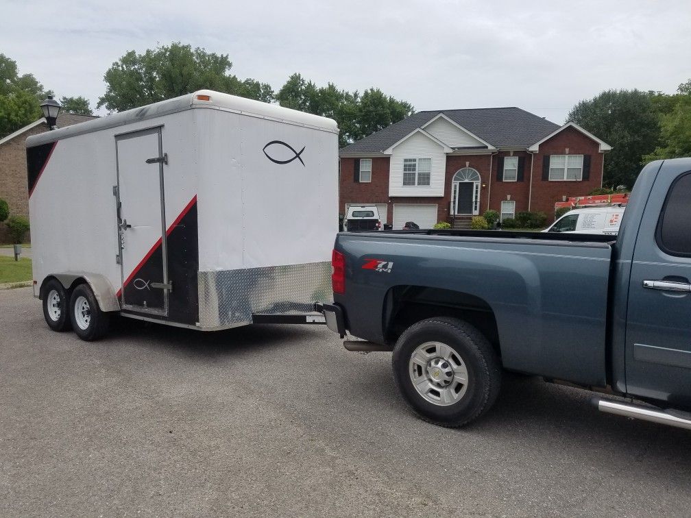 2014 enclosed cargo trailer 8ft high, 8ft wide, 14 ft long 2 axle ...