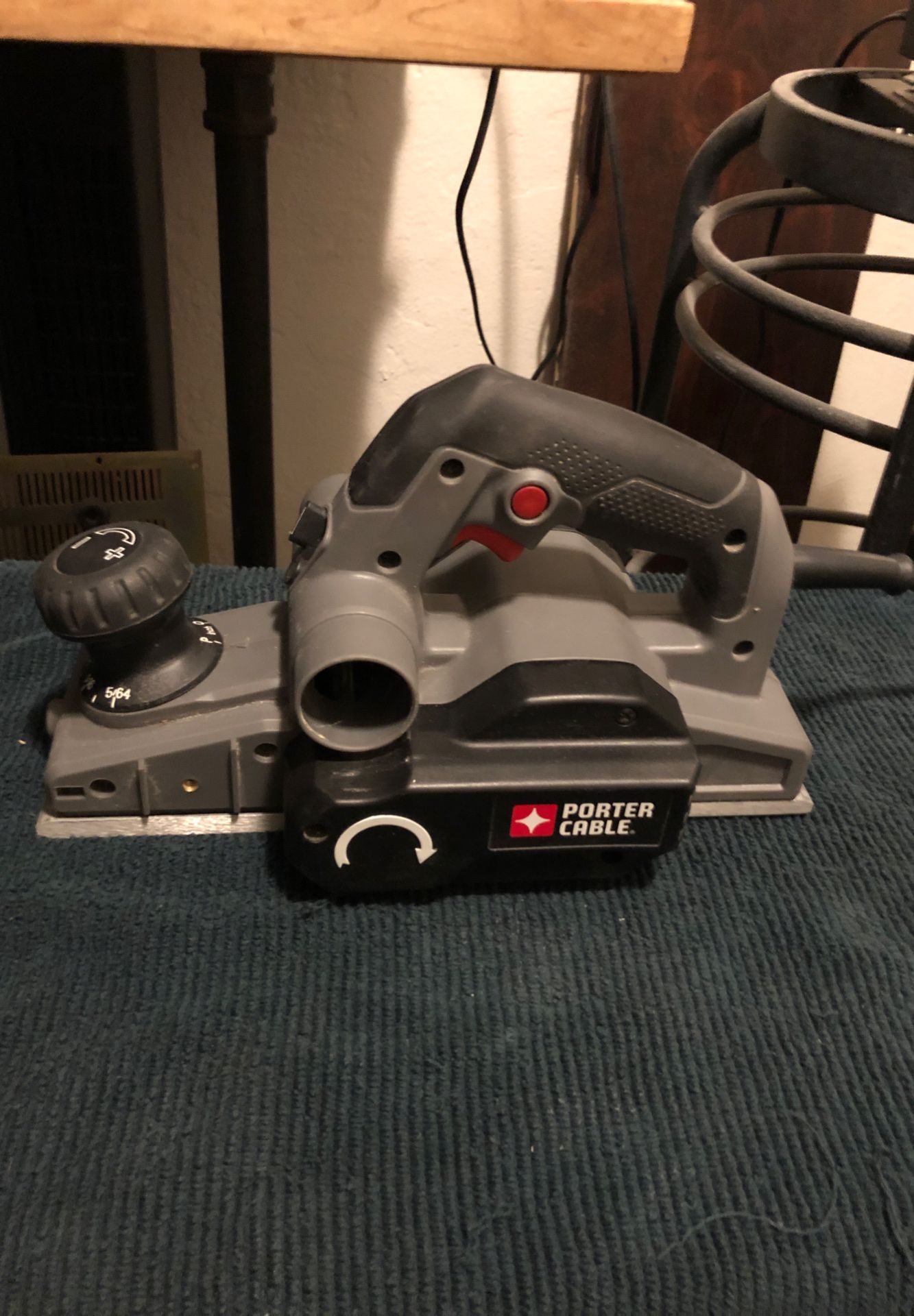 Porter cable PC60THP wood planer for Sale in Phoenix, AZ - OfferUp