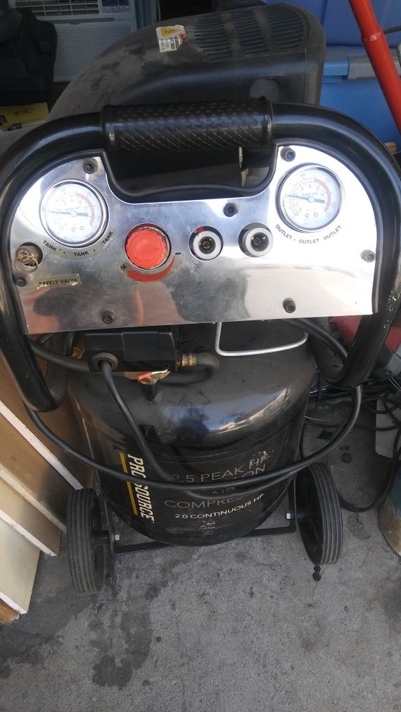 Pro Source 10 Gal Air Compressor 2.5 HP 125 psi for Sale in Pomona, CA ...