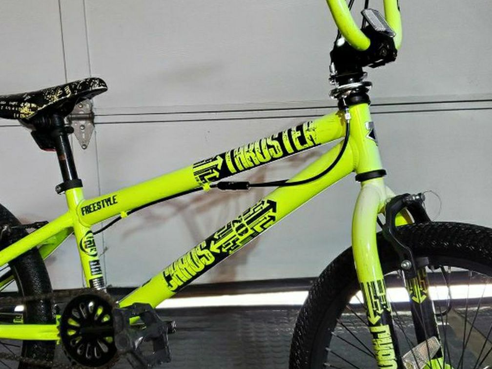 BMX Freestyle Bike 20" Thruster Chaos Neon Green in Great Condition!! for Sale in Los Angeles ...
