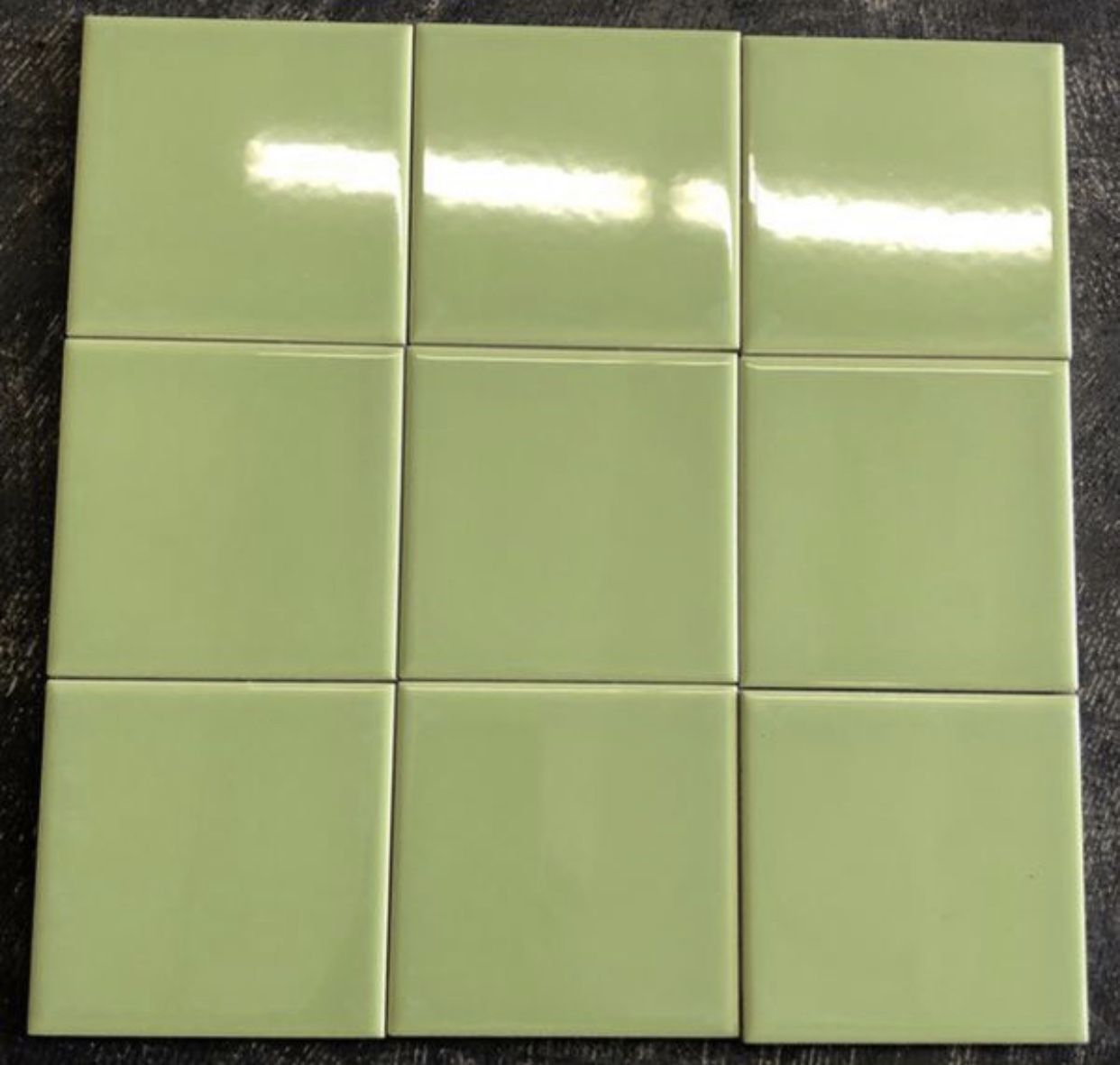 4X4 GREEN GLOSSY CERAMIC TILE PALLET OF 768.24 SQFT for Sale in ...
