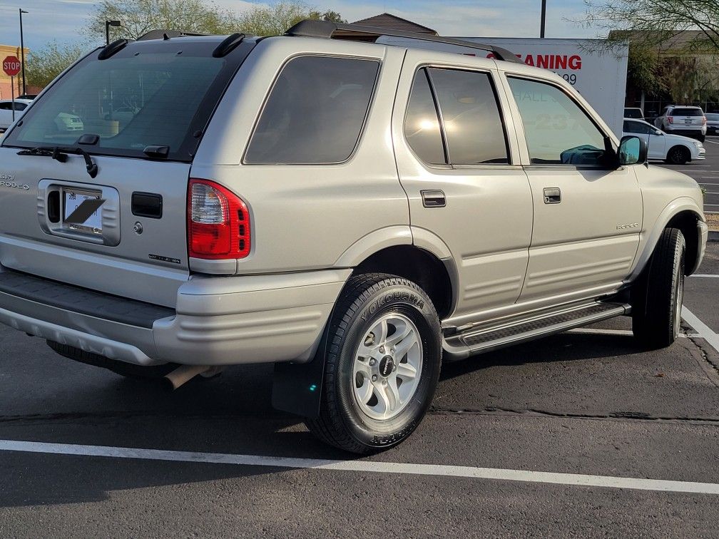2004 Isuzu Rodeo For Sale