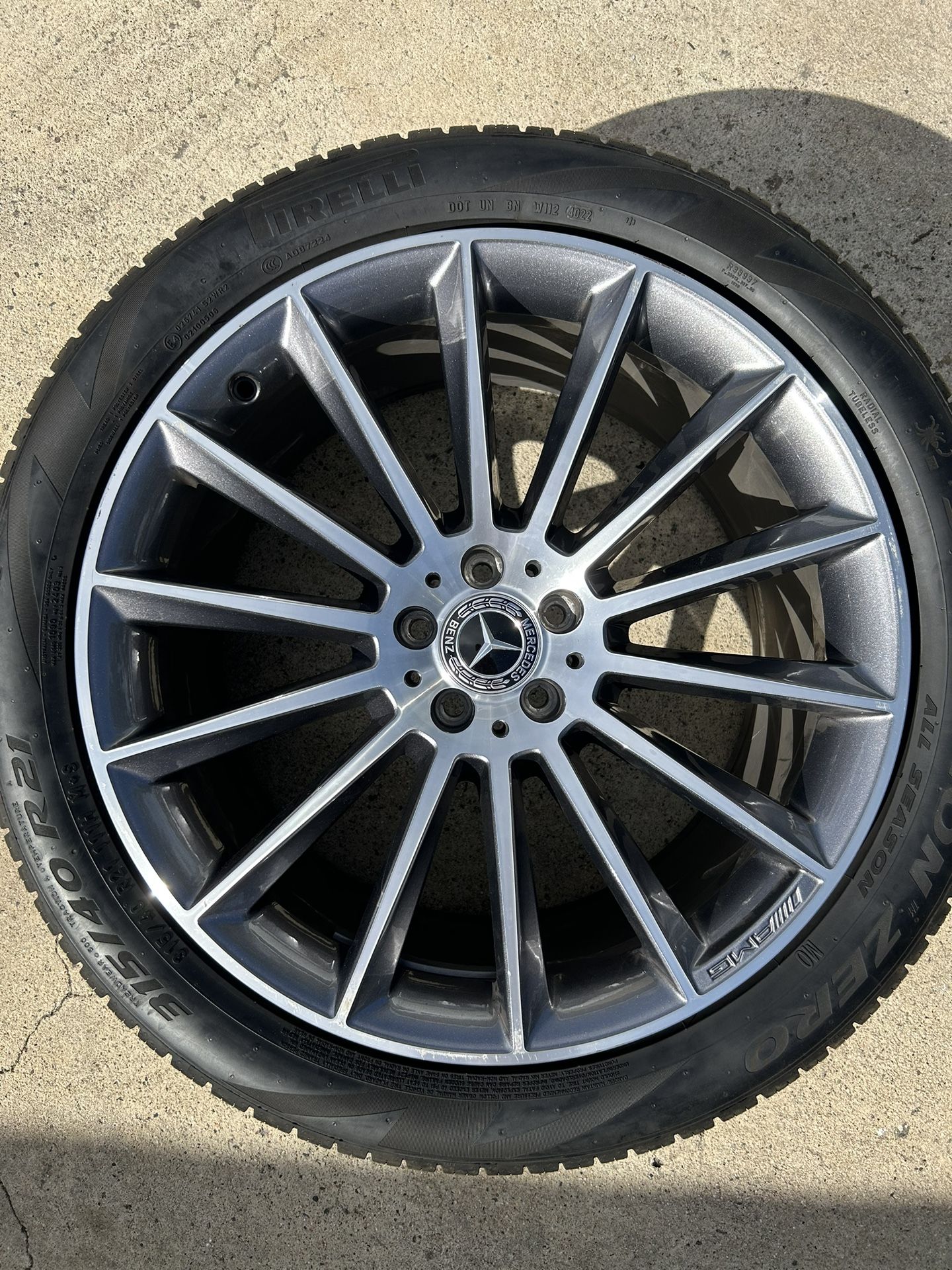 Mercedes GLE 350 Wheels for Sale in Santa Ana, CA - OfferUp