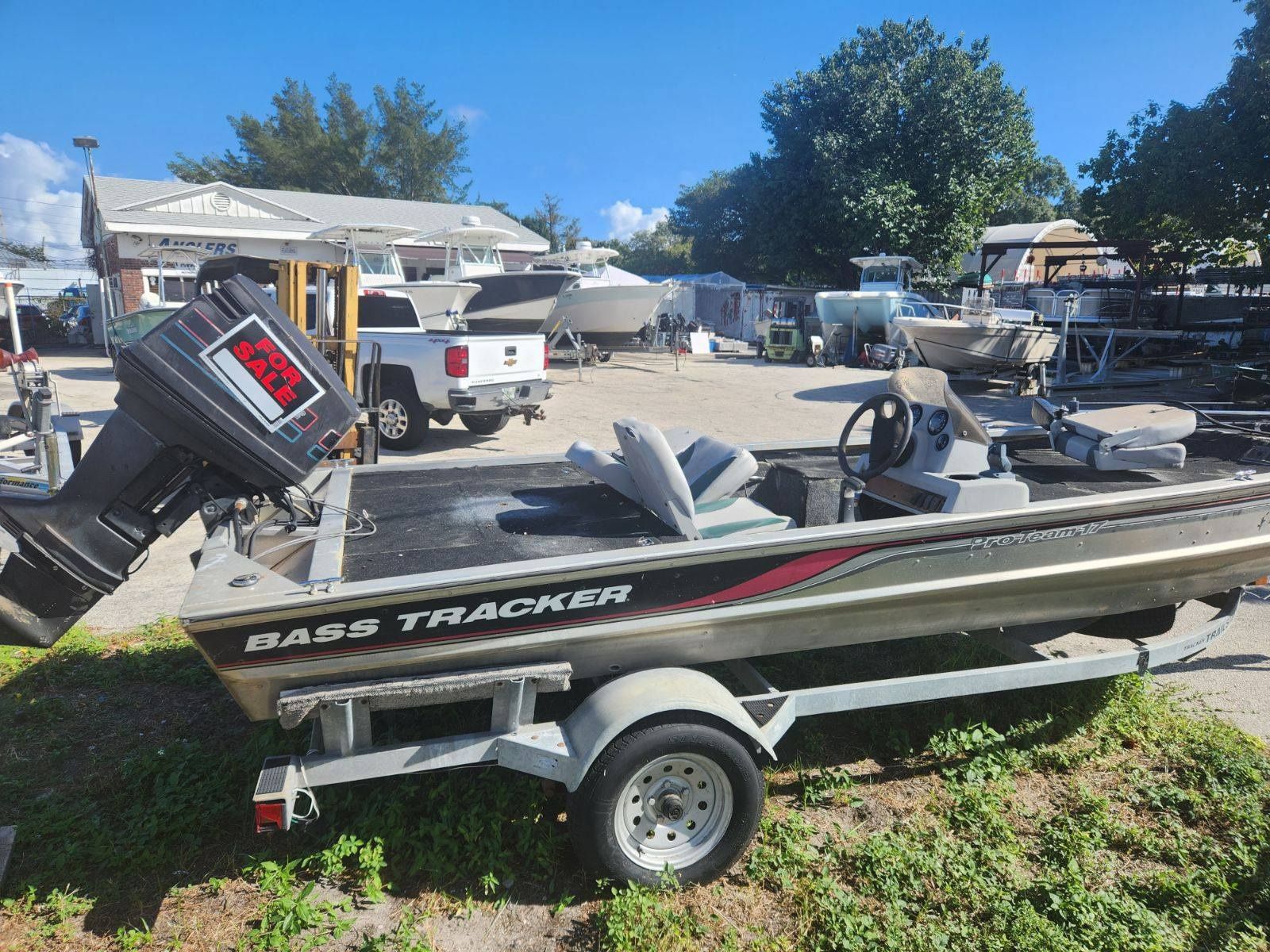 Price reduced!! 1997 Bass Tracker Pro Team 17 for Sale in Fort ...