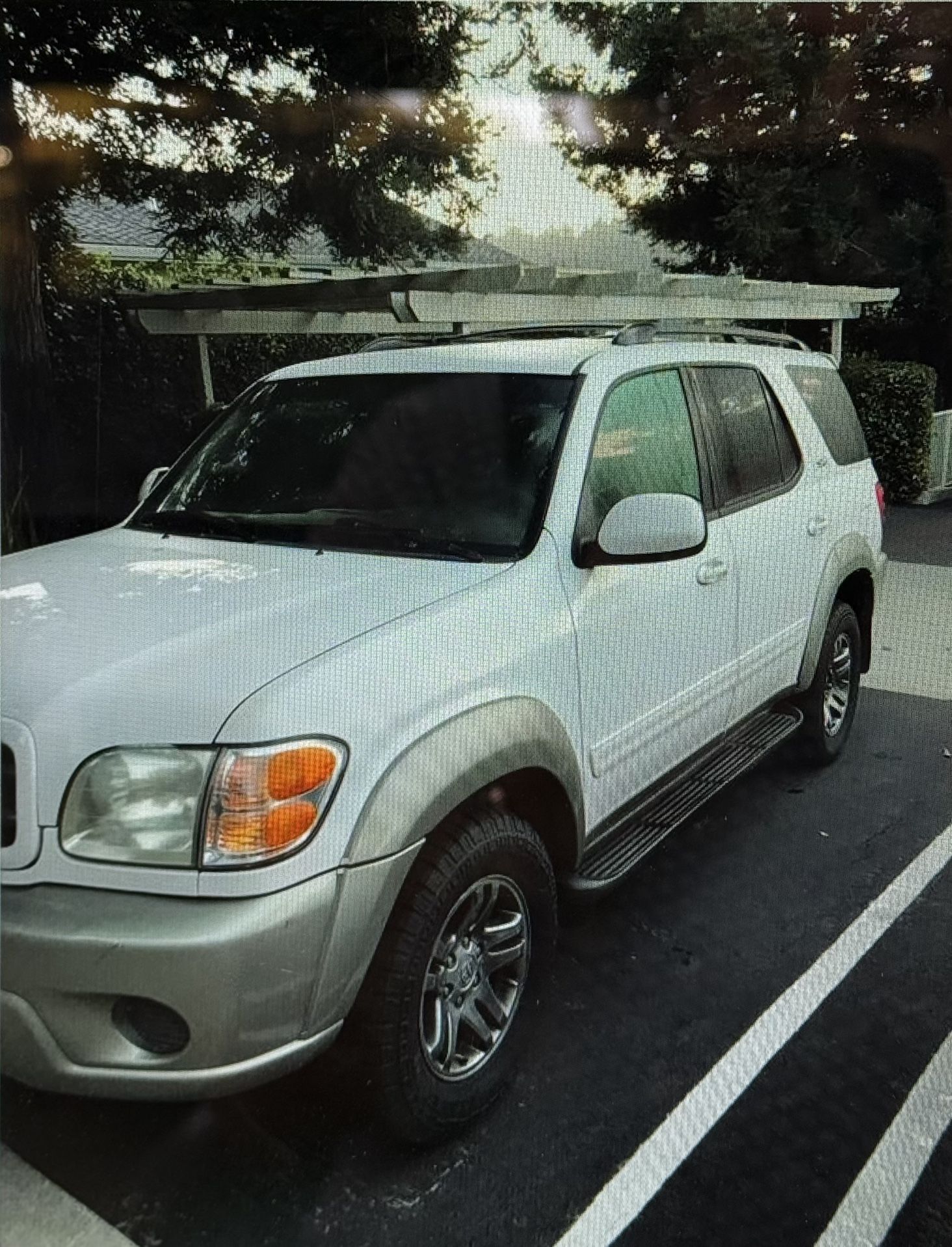 2004 Toyota Sequoia for Sale in Los Banos, CA - OfferUp