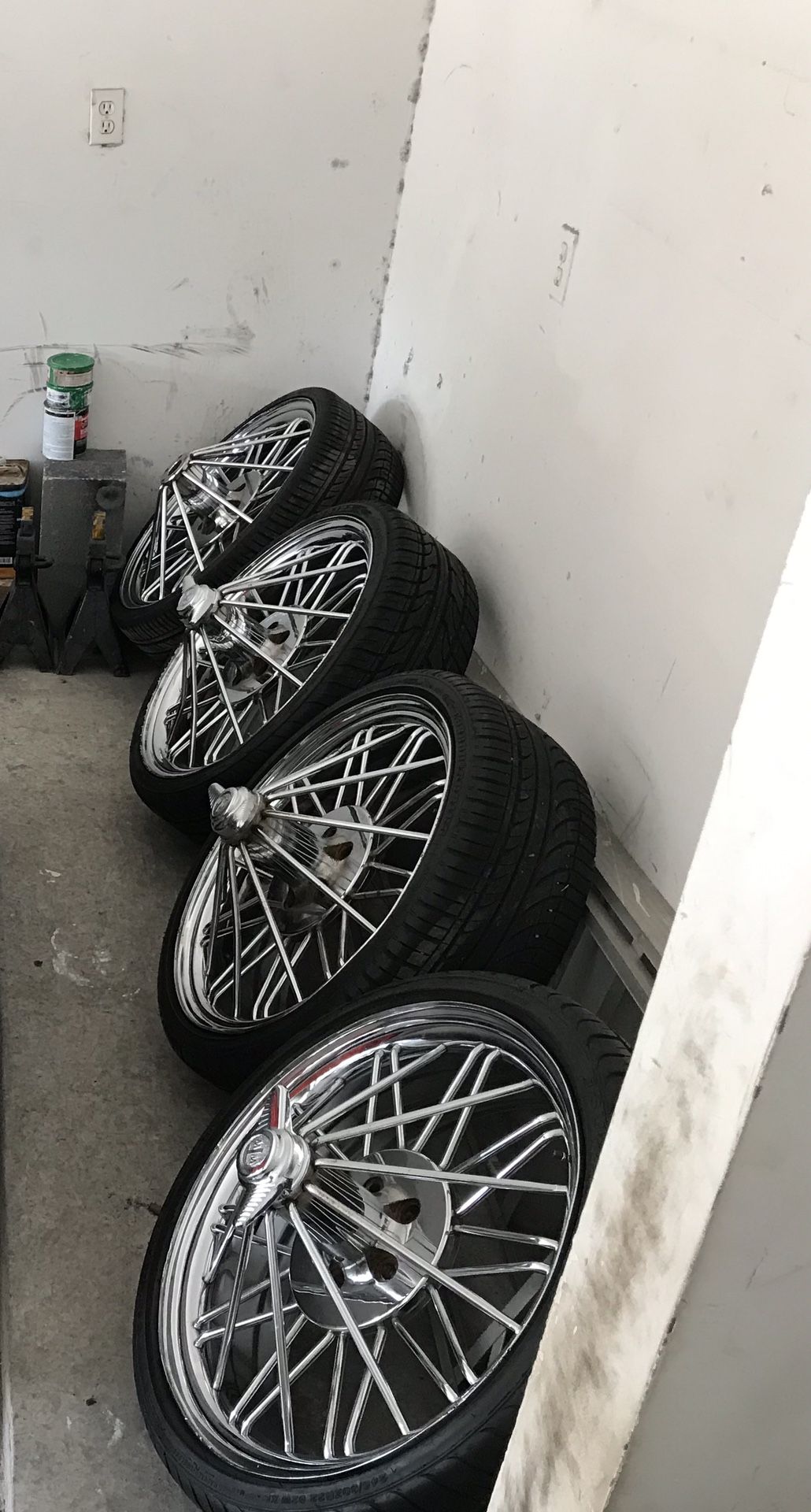 22 inch Swangas 22s swangers for Sale in Houston, TX - OfferUp