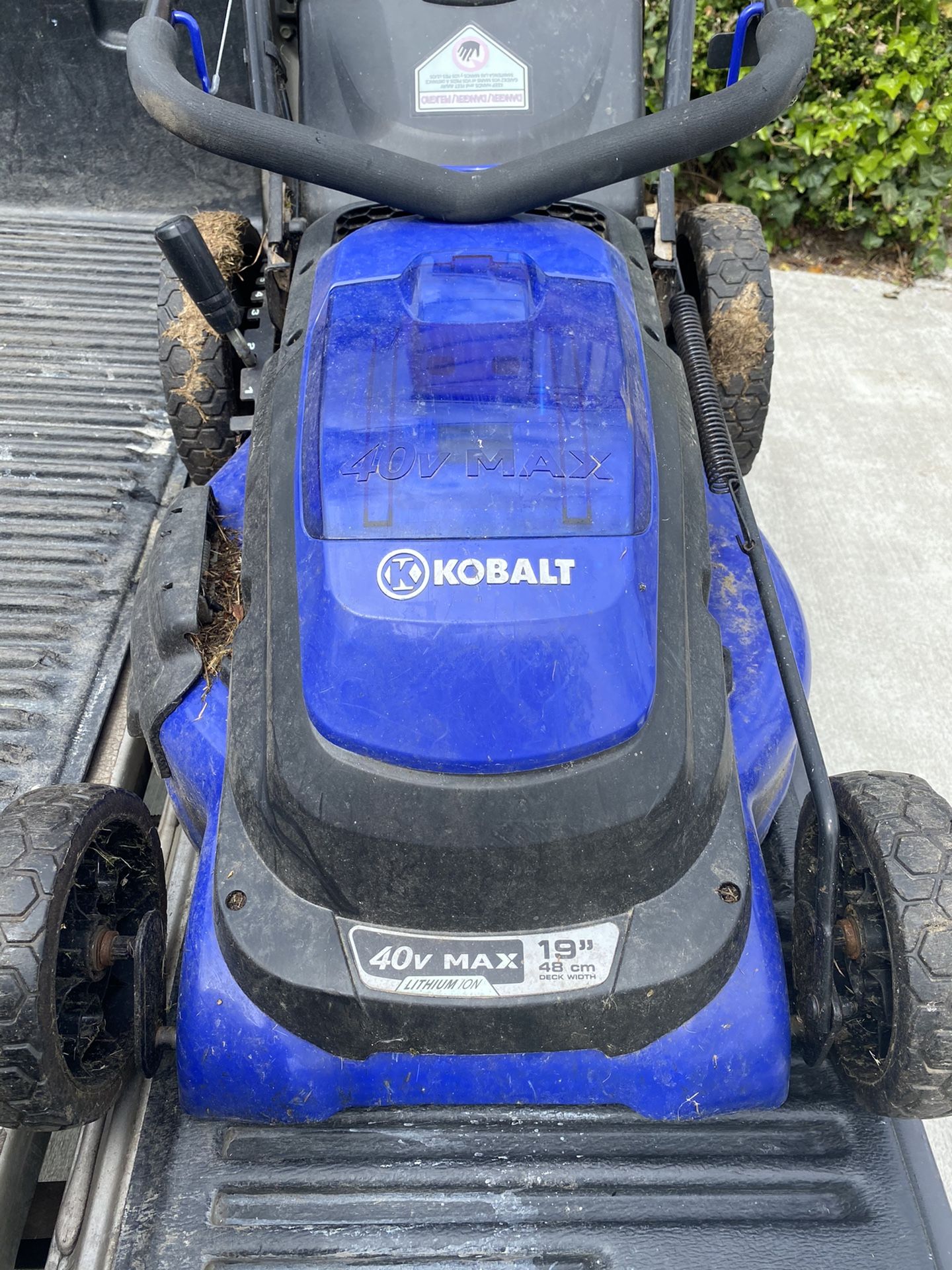 Kobalt Lawn mower & weed wicker w/ battery for Sale in Seattle, WA ...