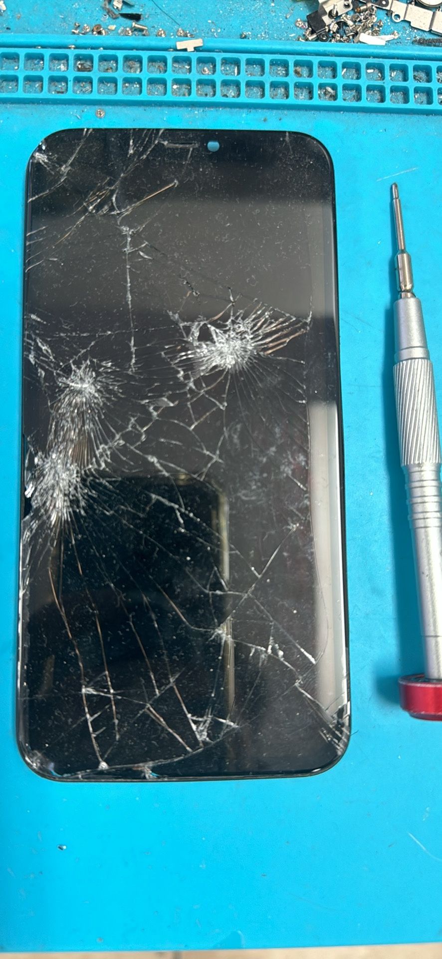 Phone Screen Fix for Sale in Las Vegas, NV - OfferUp
