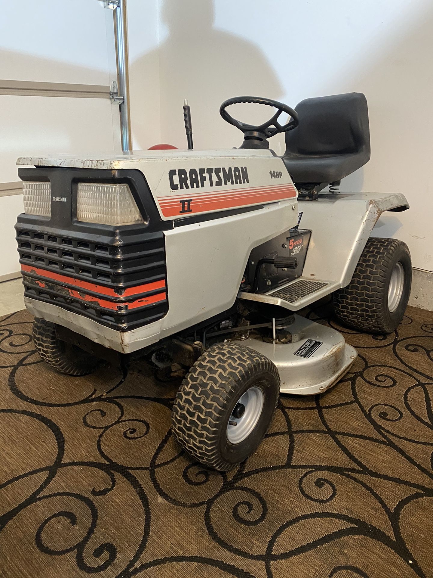 Craftsman 14hp V-twin riding lawn mower tractor for Sale in Mokena, IL ...