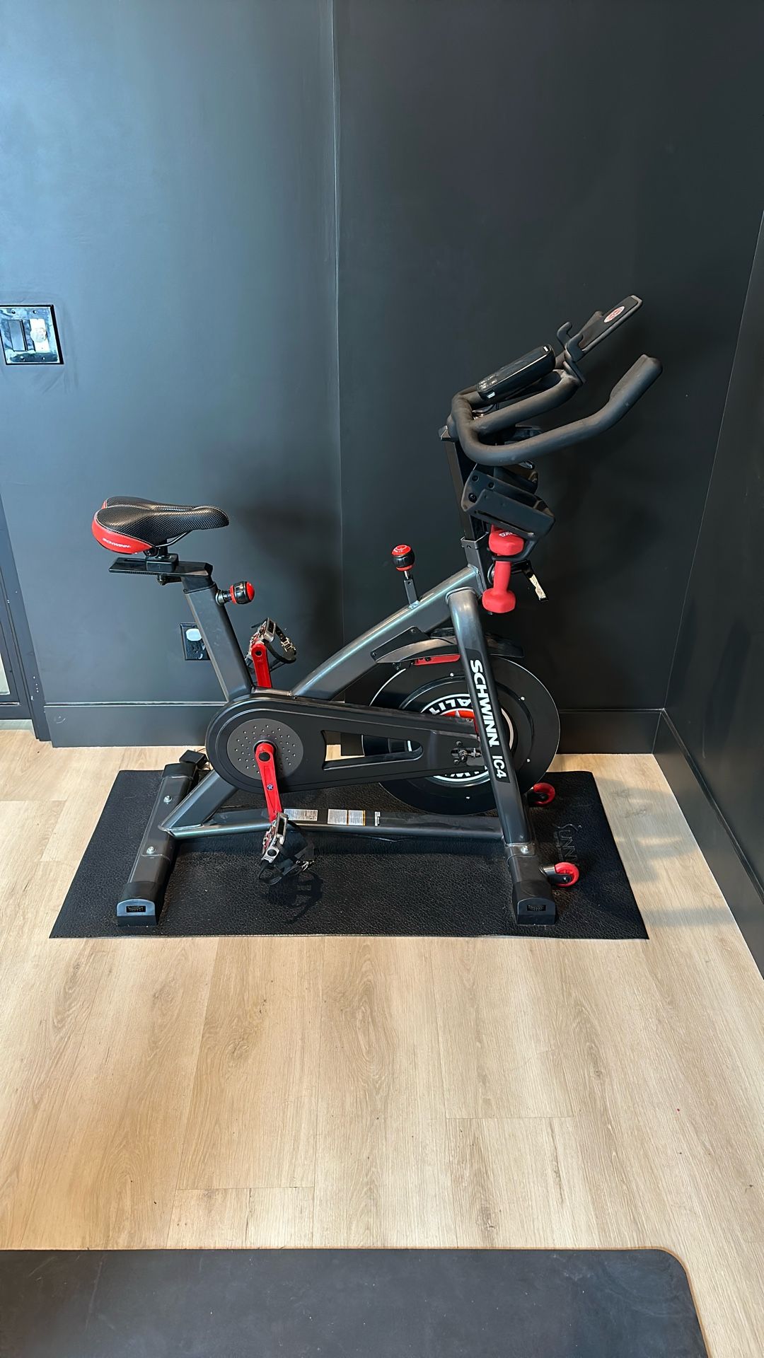 Schwinn IC4 Indoor cycling Bike for Sale in Phoenix, AZ - OfferUp