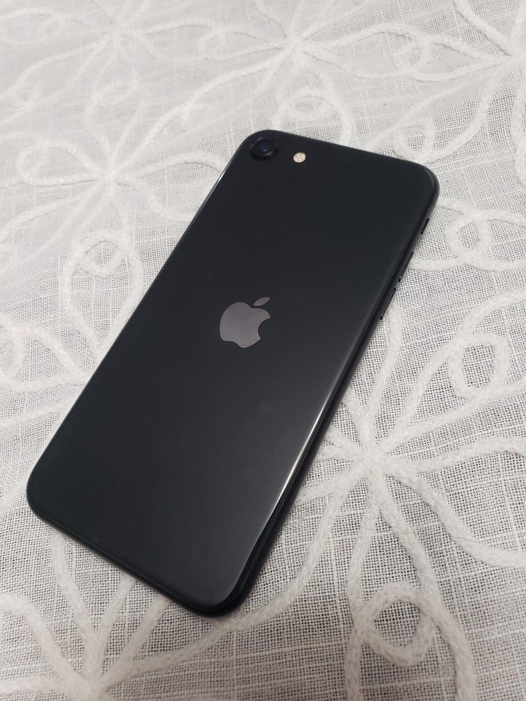 Apple Black Iphone SE 2020 Unlocked 64GB Like New Battery Life 96% for ...