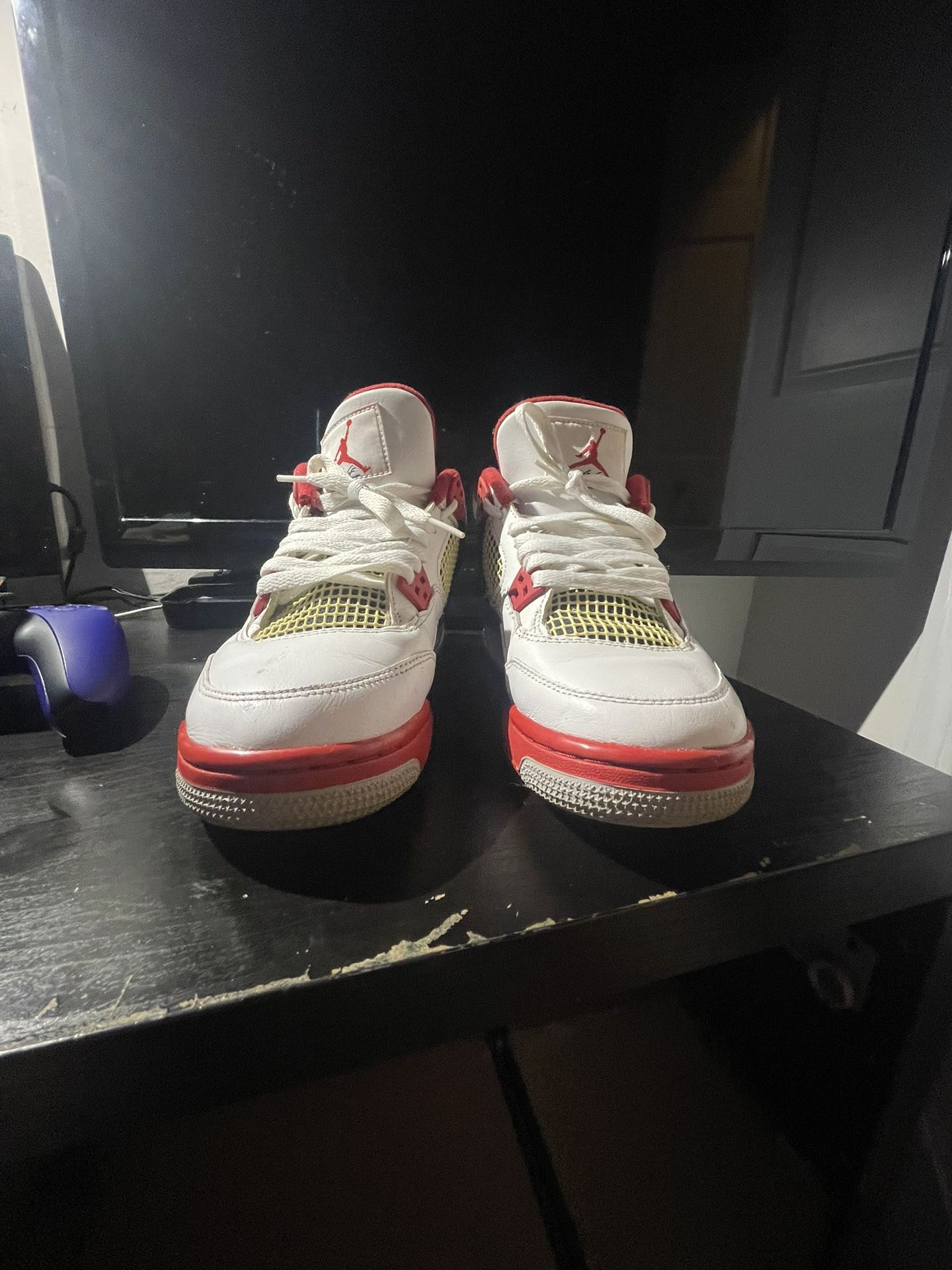 2020 jordan 4 fire red for Sale in Orland Park, IL - OfferUp