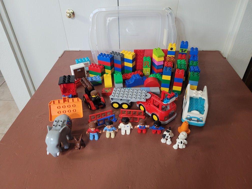 Lego Duplo Blocks (152 Pieces) for Sale in Gilbert, AZ - OfferUp