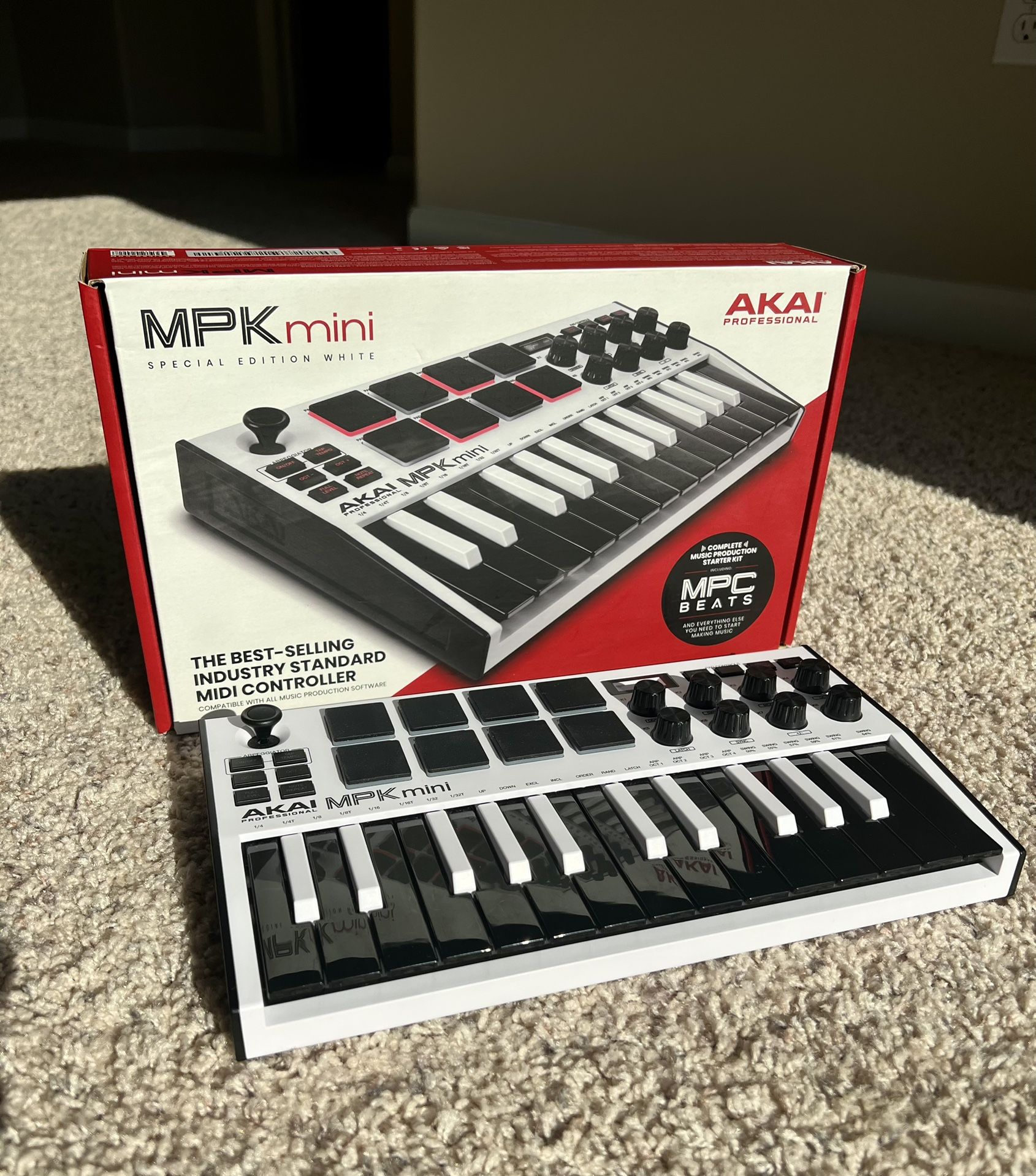 AKAI Professional MPK Mini MK3 - 25 Key USB MIDI Keyboard for Sale in Pleasanton, CA - OfferUp
