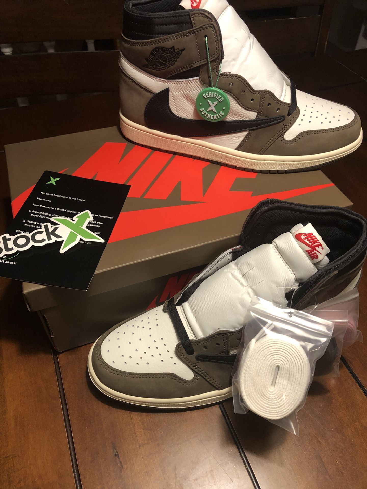 Jordan Retro 1 Travis Scott for Sale in Brandon, MS - OfferUp