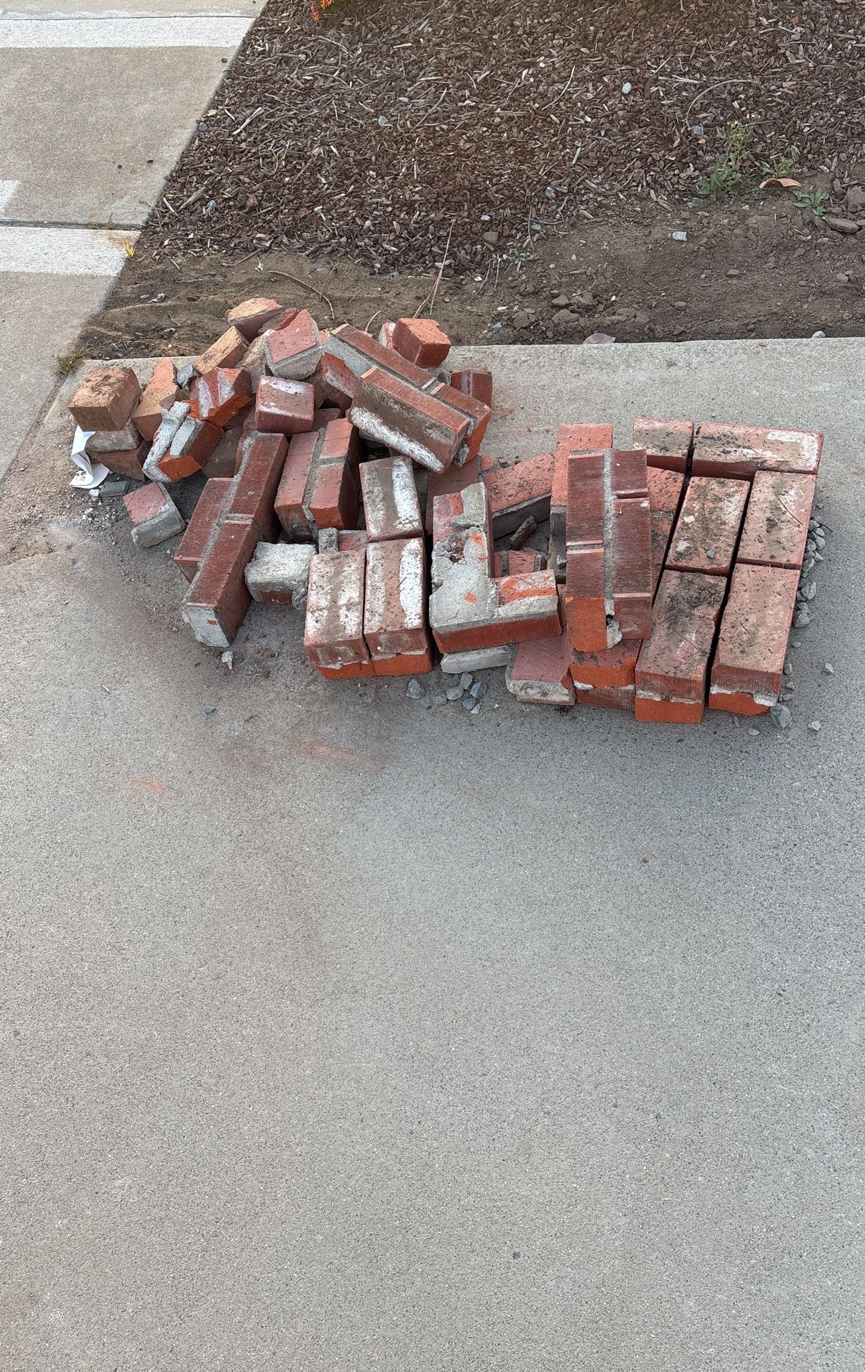 Free Bricks for Sale in Vista, CA - OfferUp