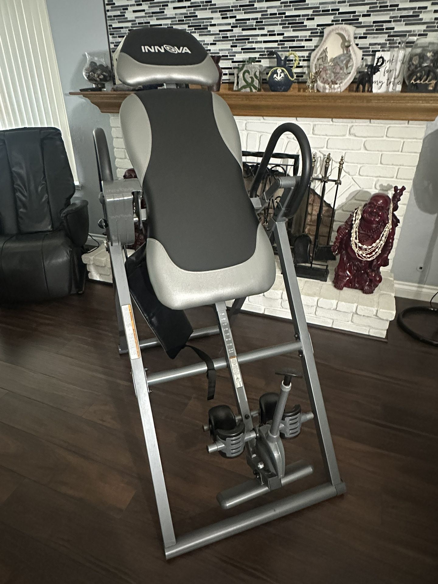 Innova Inversion Table, 300 lb Weight Capacity for Sale in Norco, CA ...