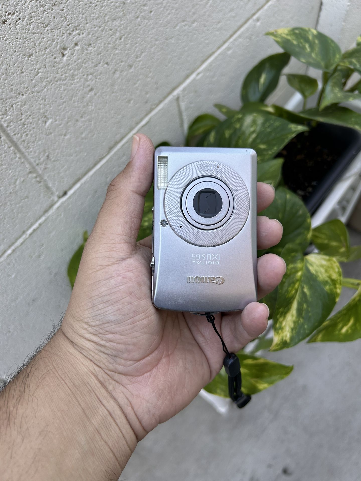 Canon Ixus 65 for Sale in Buena Park, CA - OfferUp