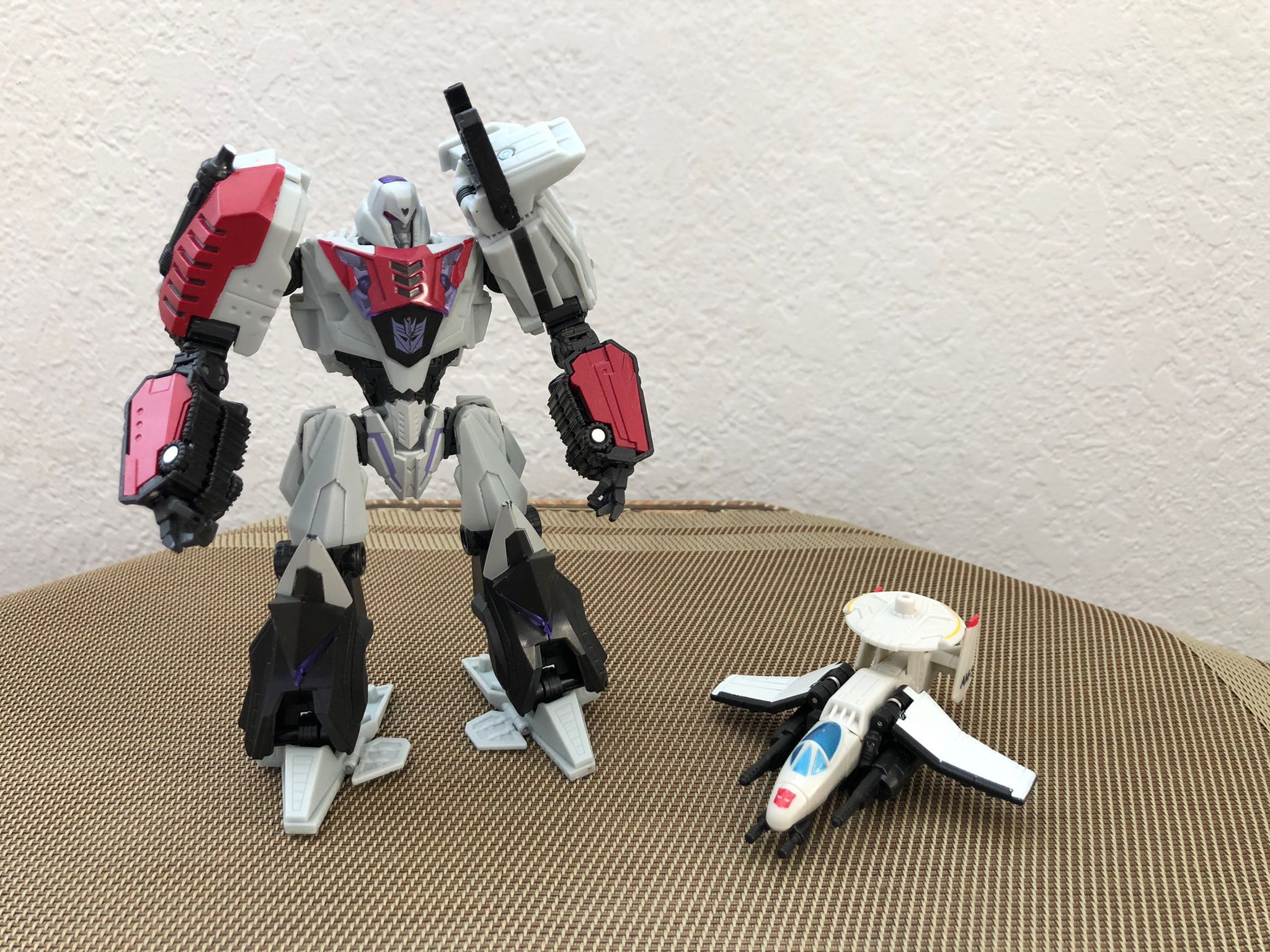 Transformers Generations CHUG WFC Deluxe Class MEGATRON & power core ...
