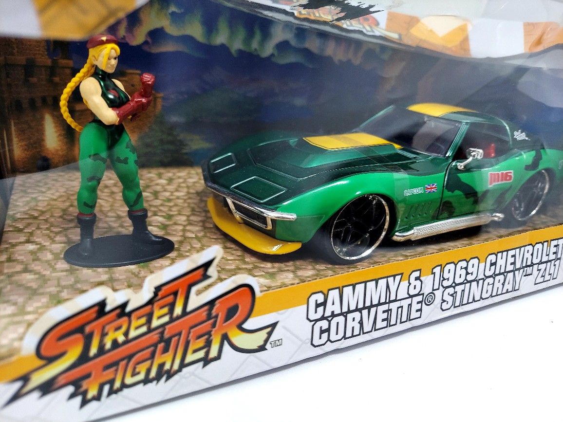 Street Fighter Cammy & Chevrolet Corvette Stingray for Sale in ...