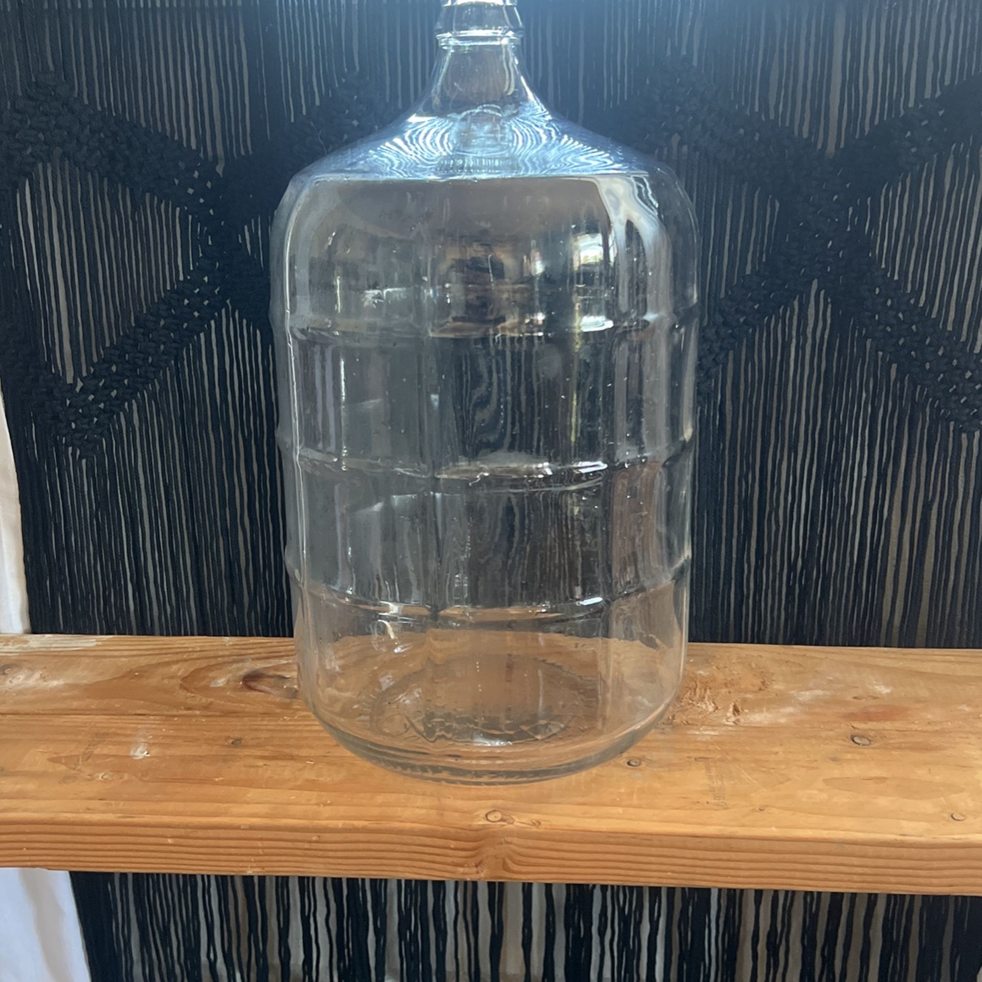 5 Gallon Retro Water Jug for Sale in Fresno, CA - OfferUp